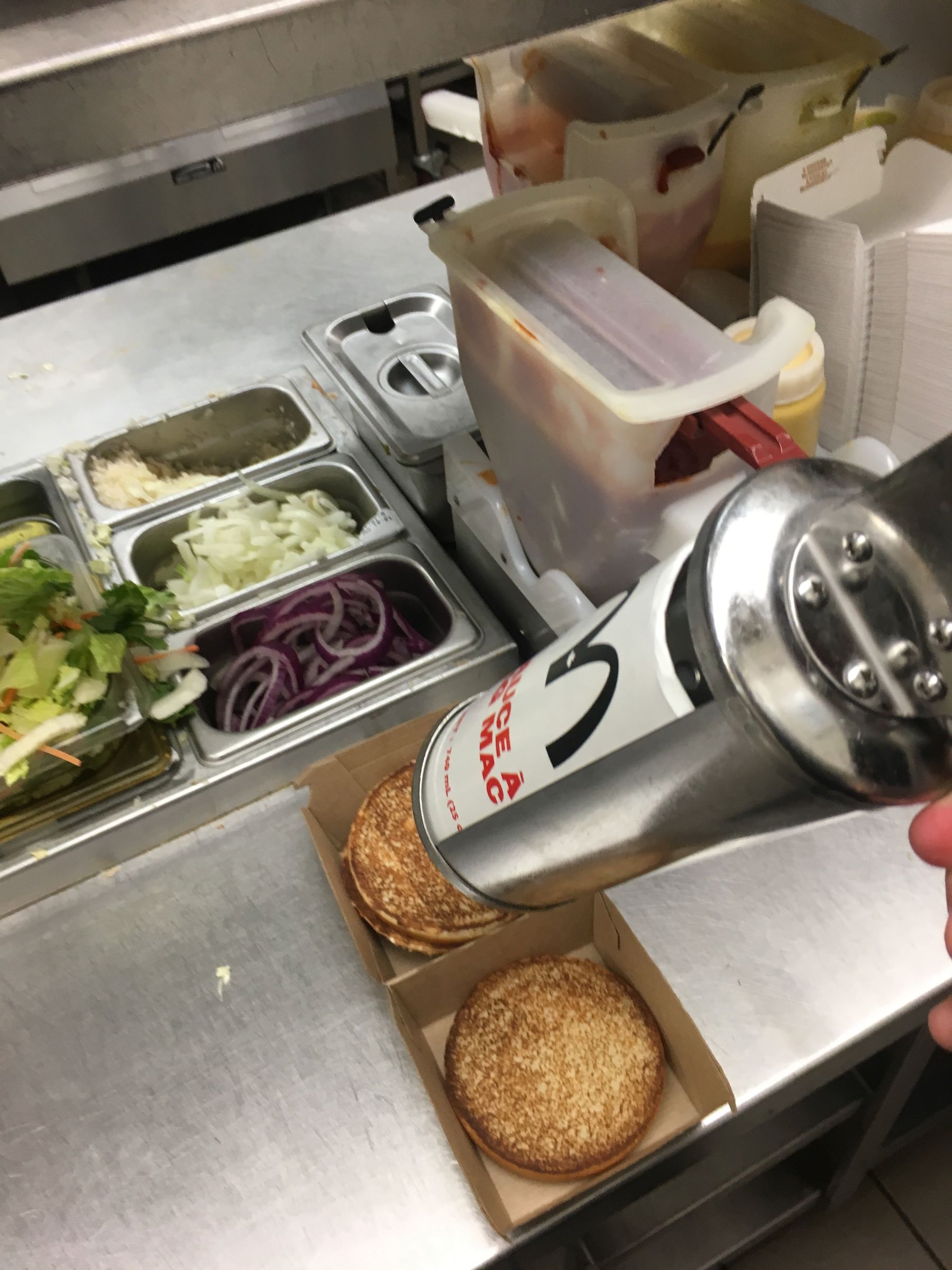 How to Make a BigMac (From Mcdonalds) : 5 Steps (with Pictures ...