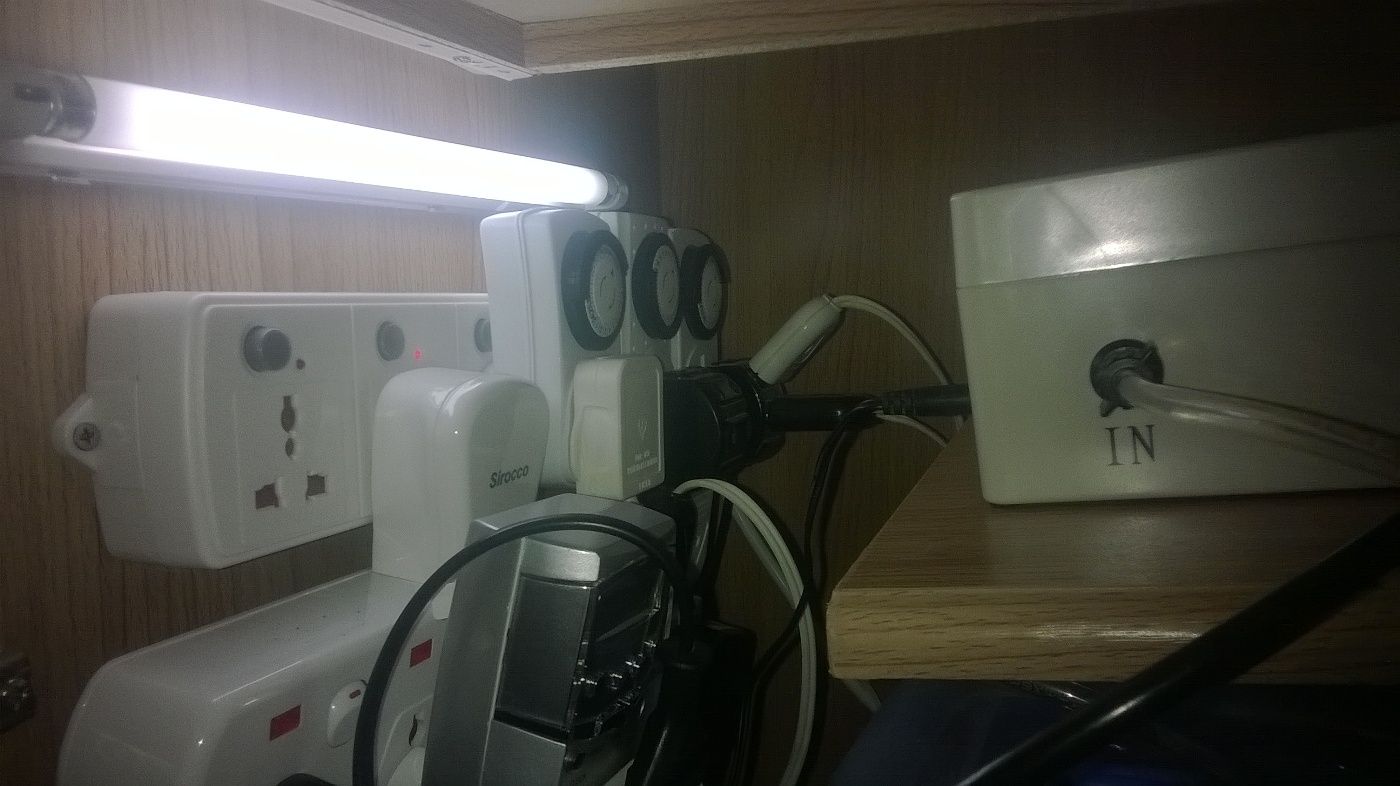 Converting Clothes Cabinet Into a Multiple Vivarium Enclosure : 23 ...