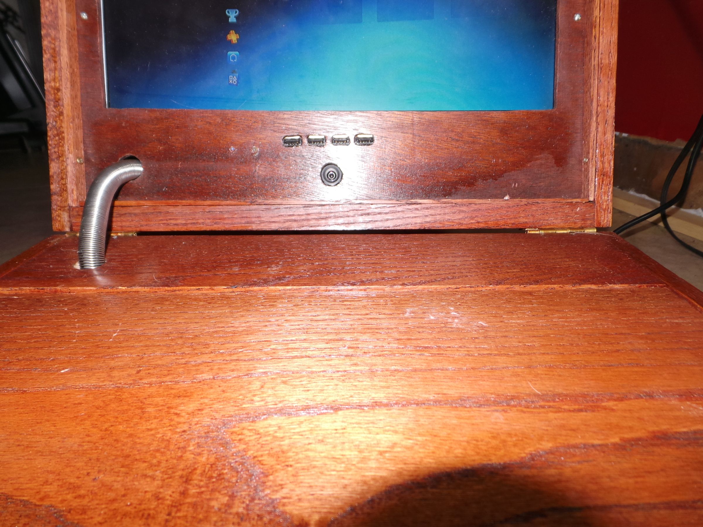 Portable Playstation 3 Case : 3 Steps - Instructables