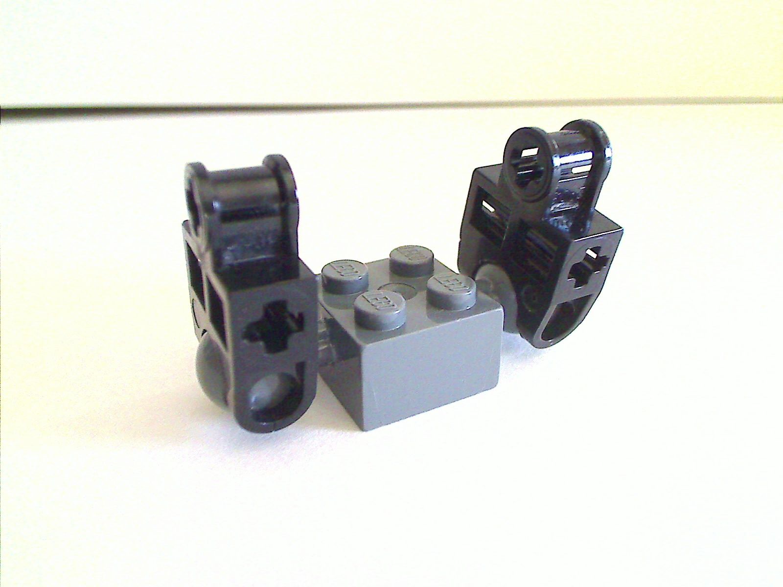 Real Steel ZEUS Out of Legos : 6 Steps (with Pictures) - Instructables