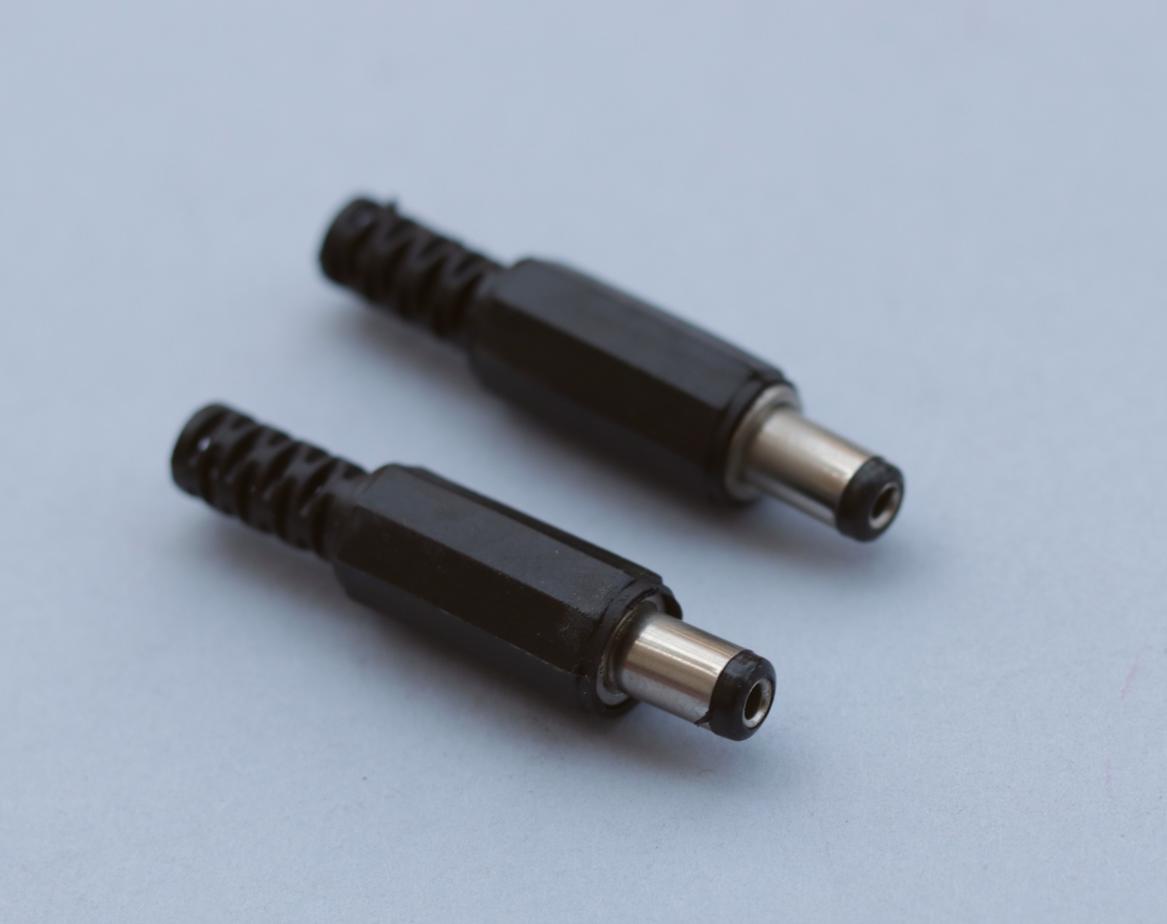 DIY Mini UPS for WiFi Router / Modem : 12 Steps (with Pictures ...