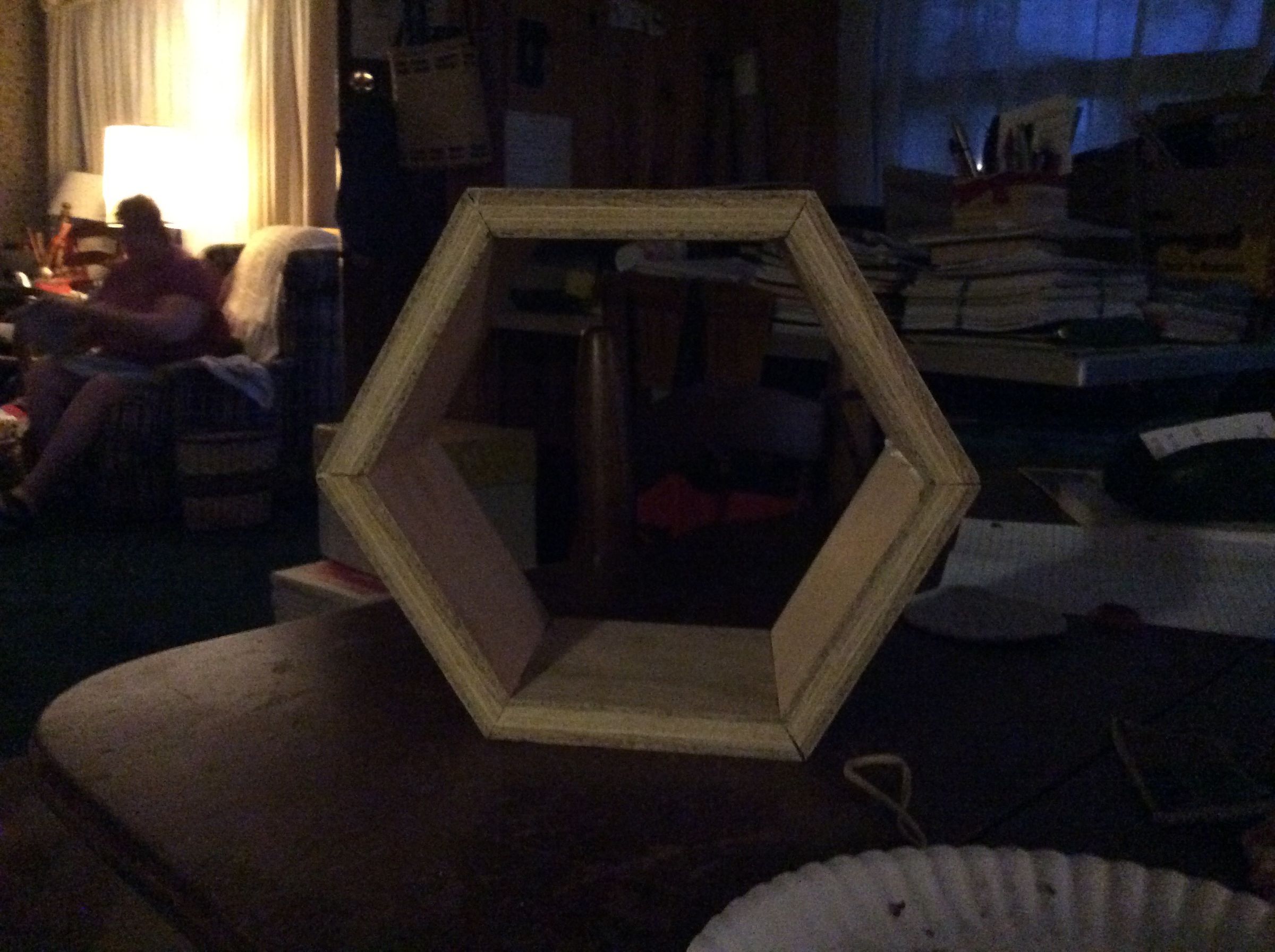 Easy Hexagon Shelf : 9 Steps - Instructables