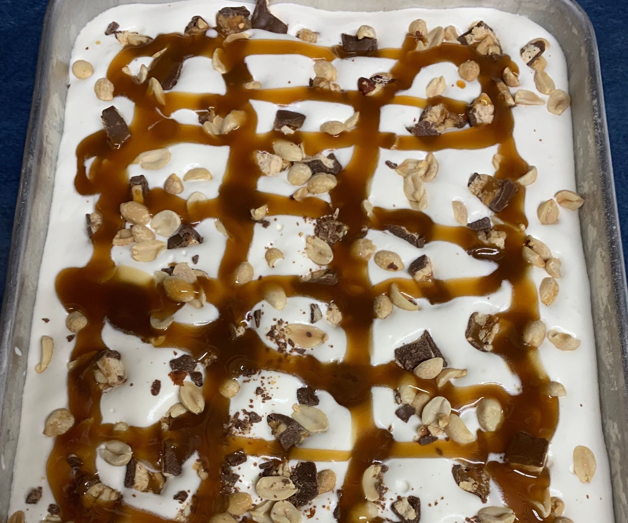 Snicker Cake : 4 Steps - Instructables