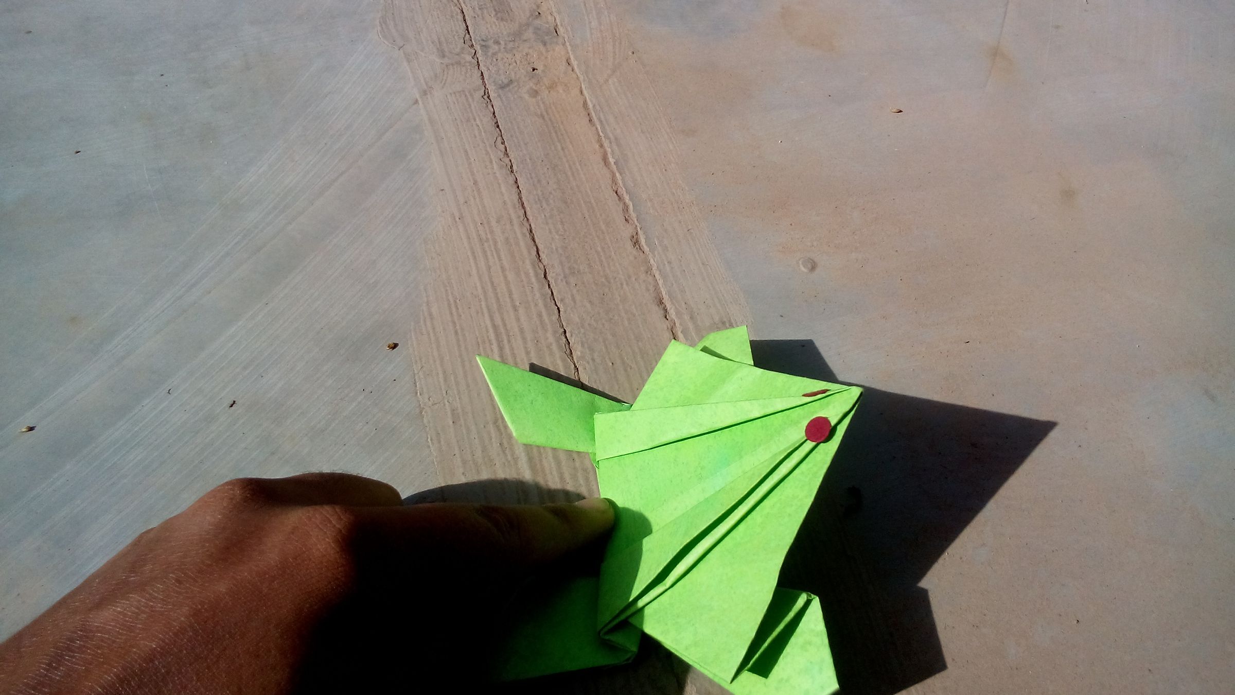 DIY Jumping Frog in 3 Minutes : 6 Steps - Instructables