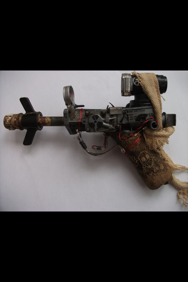 My Ray Gun From Found Objects : 4 Steps (with Pictures) - Instructables