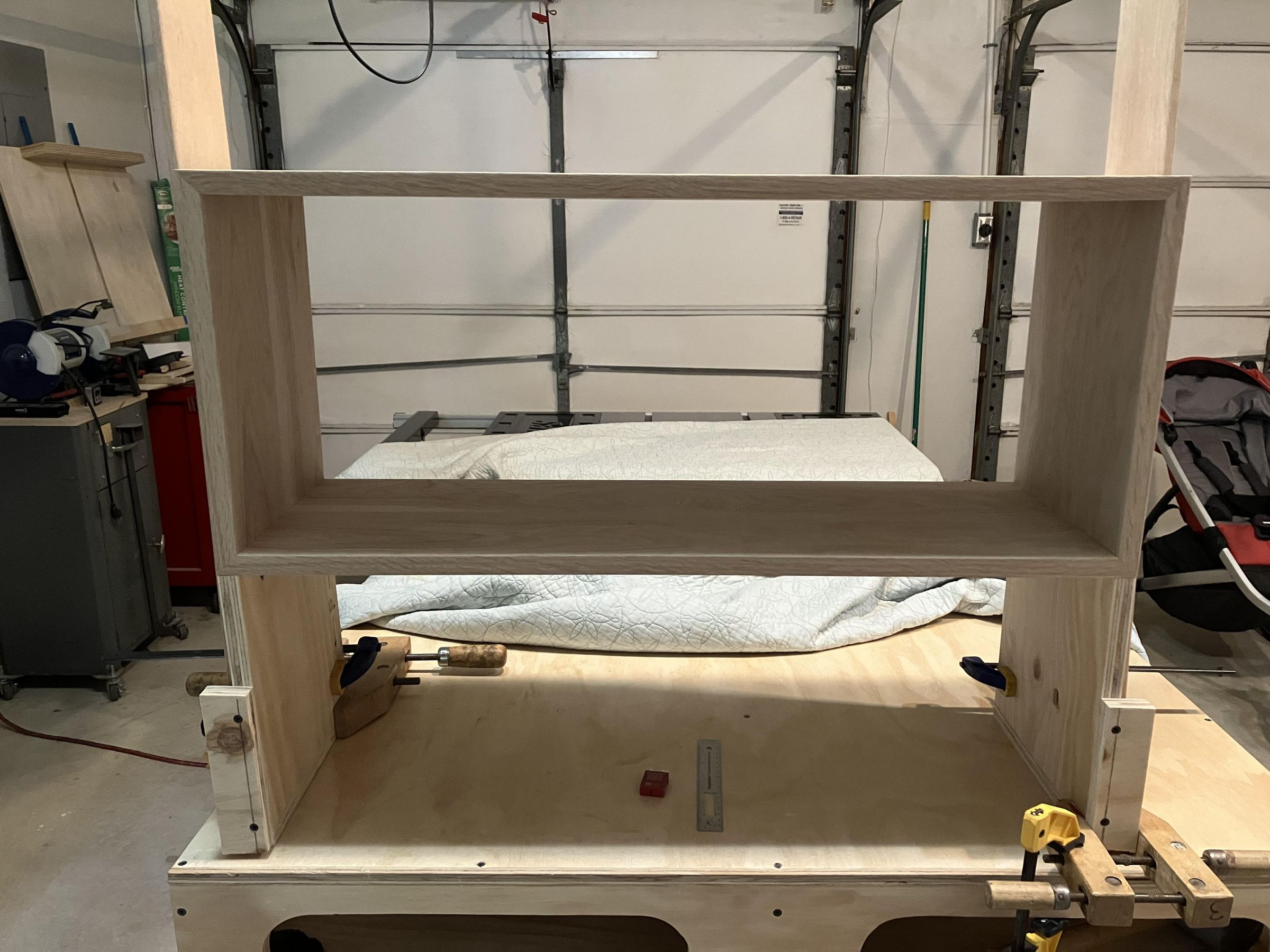 Modern Bookcase : 5 Steps (with Pictures) - Instructables