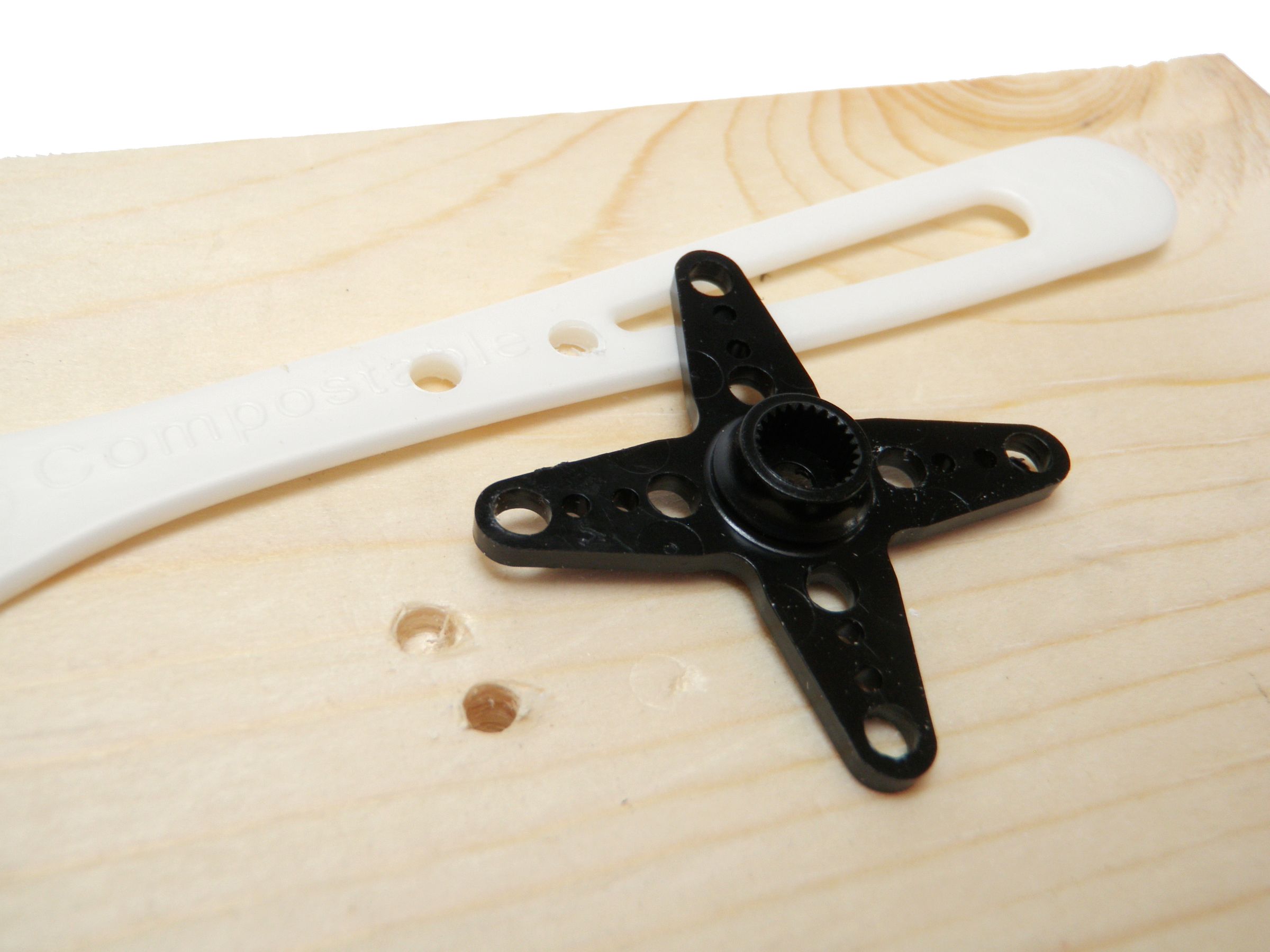 Simple Bots: Clack : 13 Steps (with Pictures) - Instructables