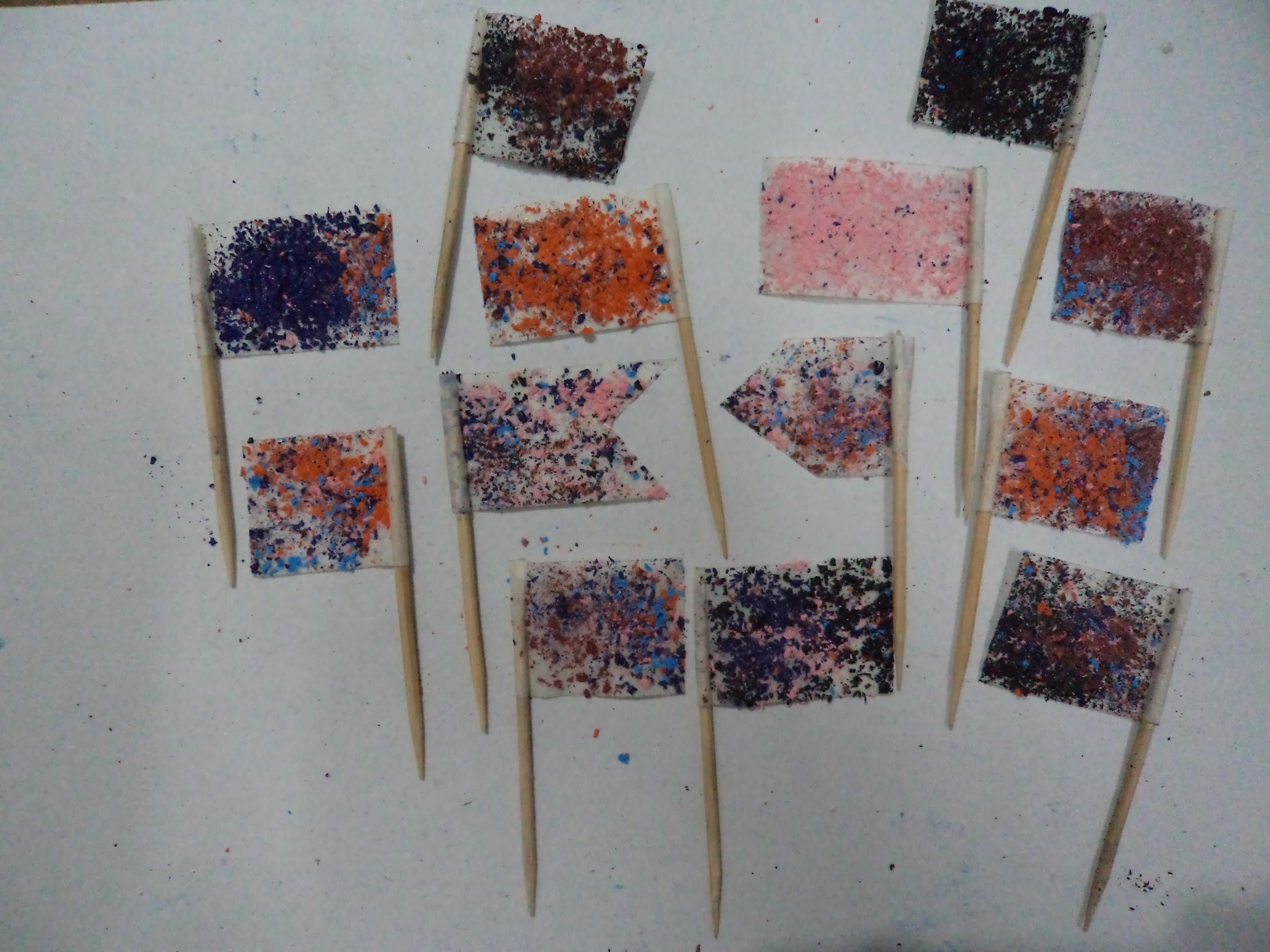 Crayon Flags : 4 Steps - Instructables