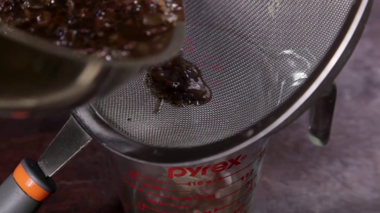 How to Cook a Red Wine Reduction Sauce : 10 Steps - Instructables