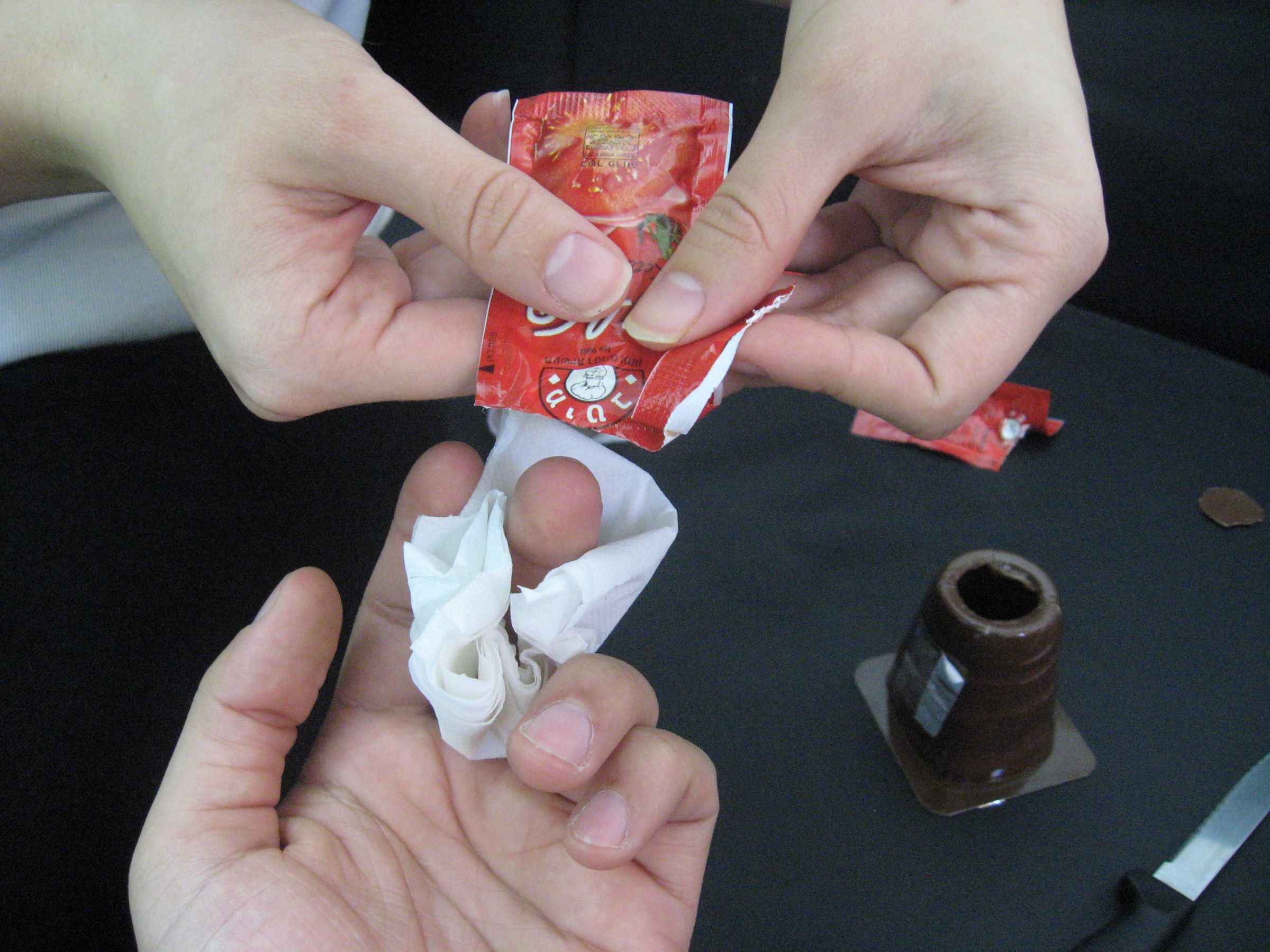 Finger (in) Food Prank : 3 Steps - Instructables