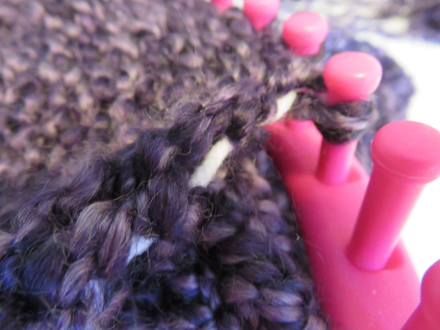 How to Repair Your Loom Knitting Projects. : 8 Steps - Instructables