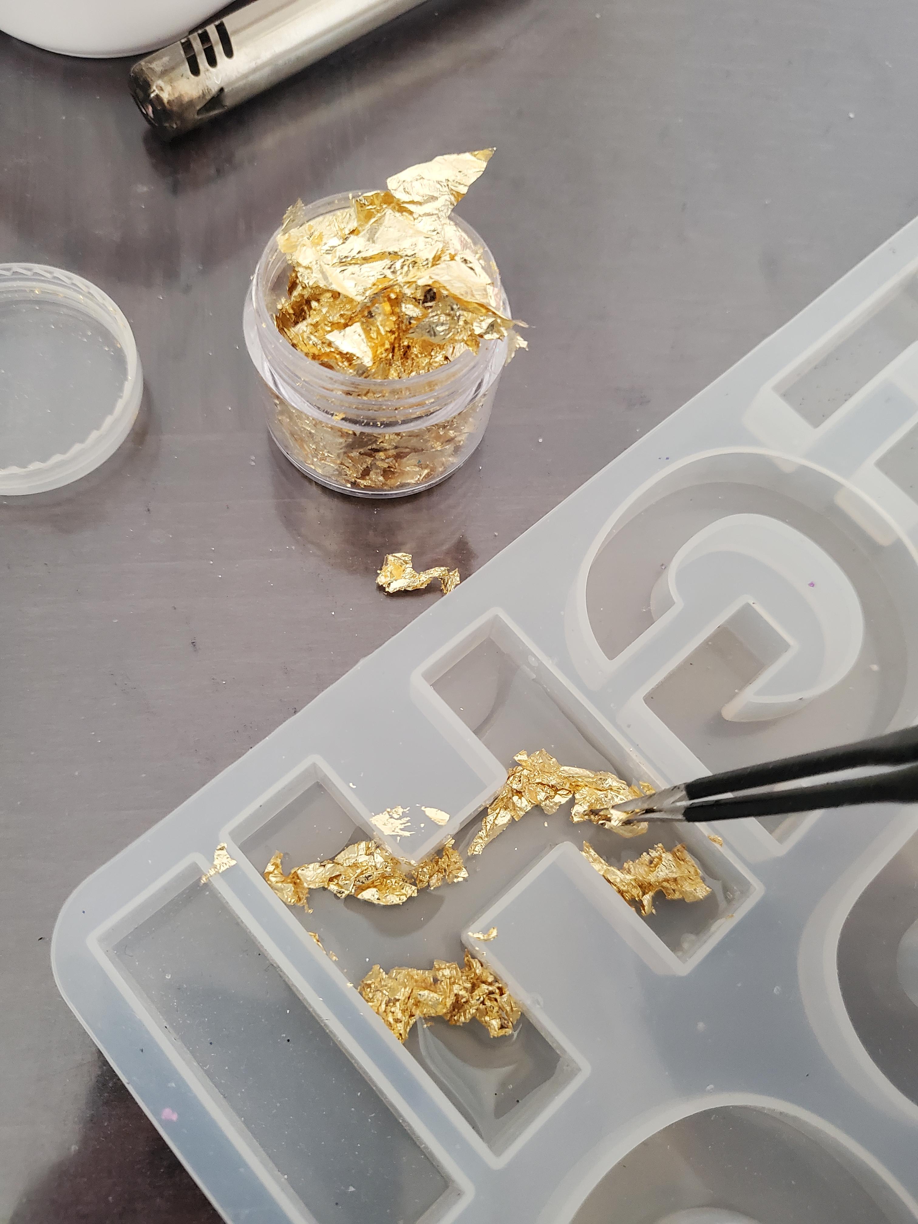 UV Resin Rainbow Keychain : 5 Steps (with Pictures) - Instructables