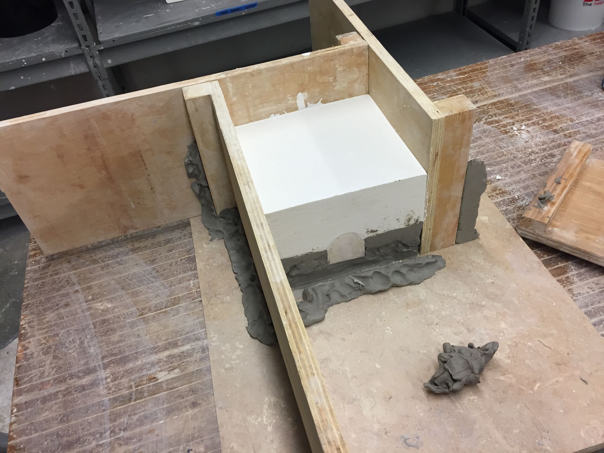Plaster Molds for Slipcasting : 7 Steps (with Pictures) - Instructables