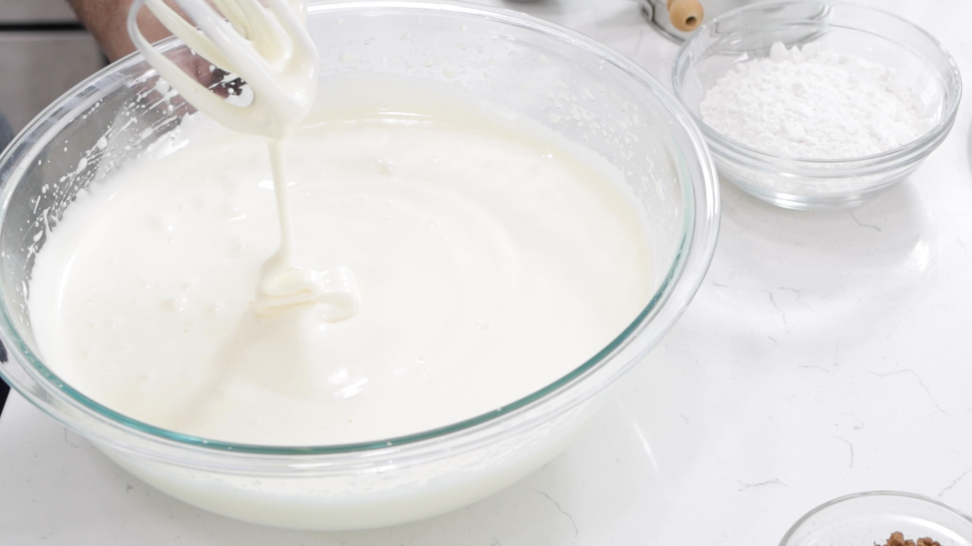 4-Ingredient Chocolate Sponge Cake : 8 Steps (with Pictures ...