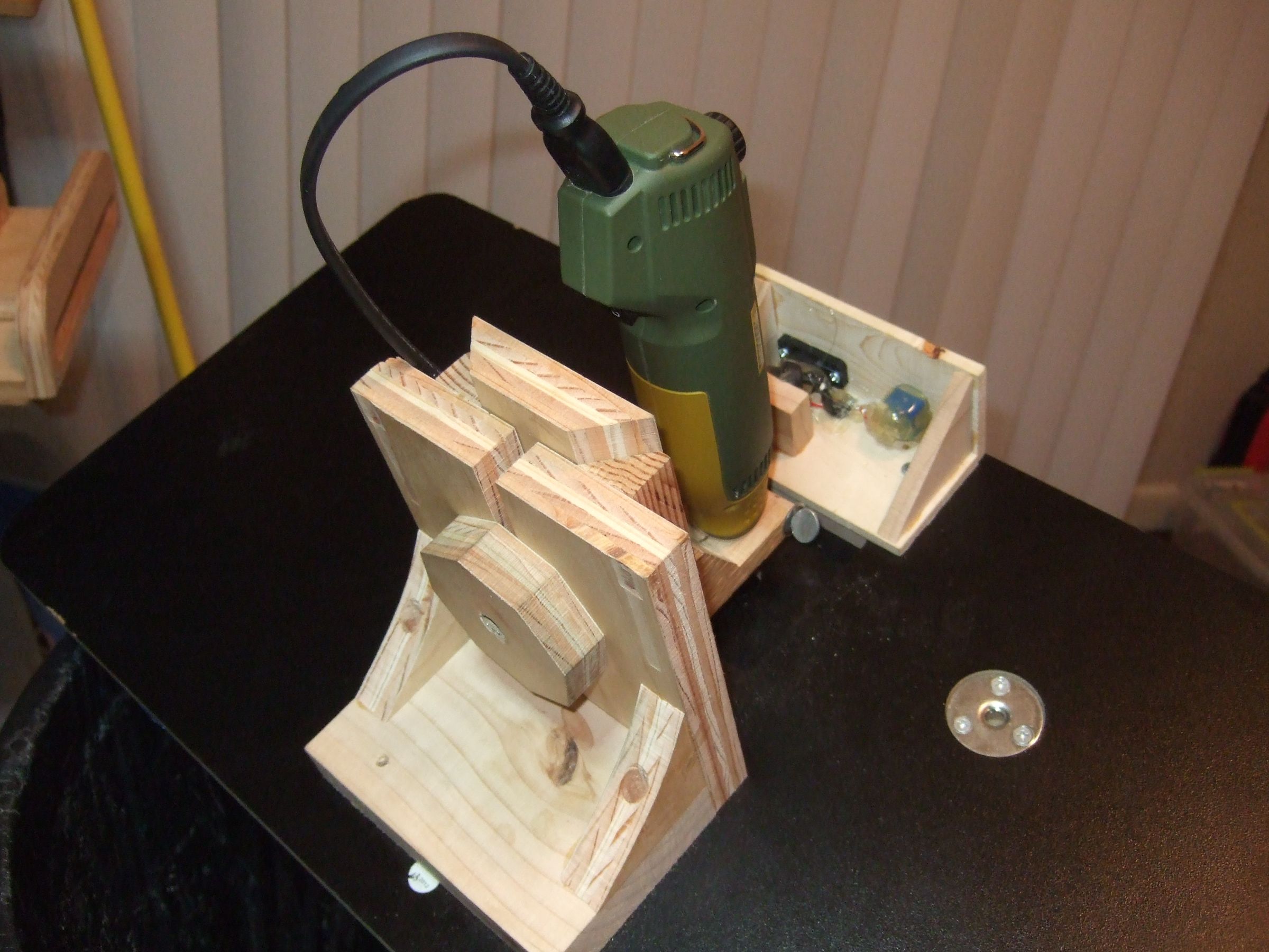 Garbage Can Dremel Router Table Table : 8 Steps (with Pictures ...
