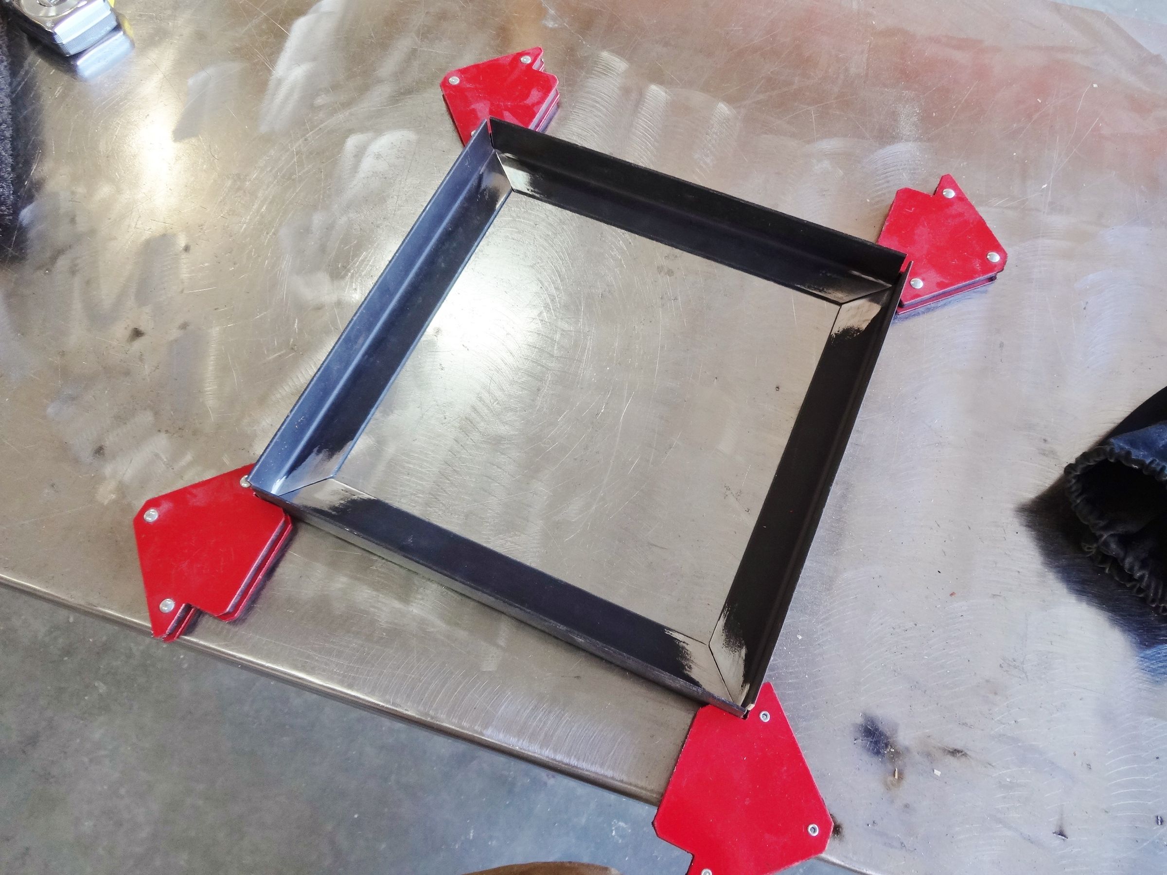 Make a Simple Welded Bar Stool : 11 Steps (with Pictures) - Instructables