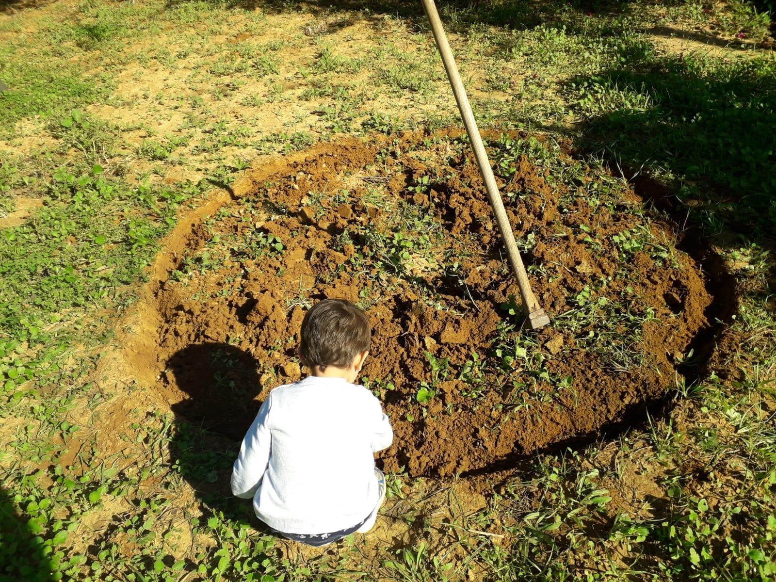 Keyhole Garden : 12 Steps (with Pictures) - Instructables