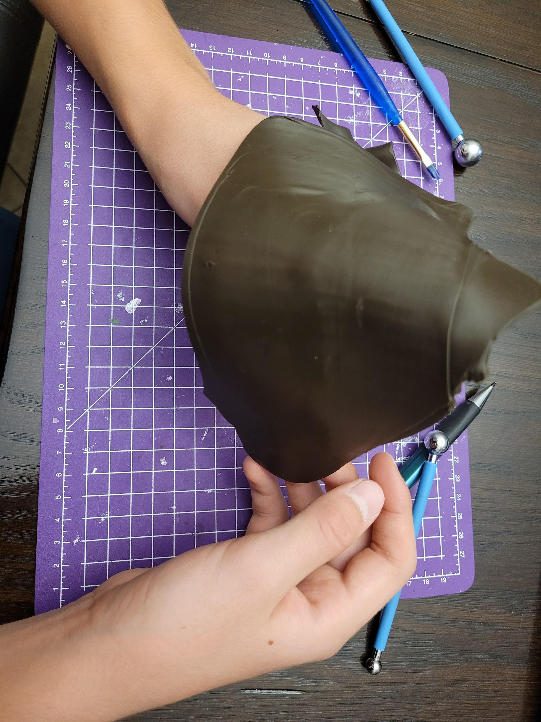 Clay Sorting Hat Pencil Holder on Stool (Harry Potter) : 18 Steps (with ...