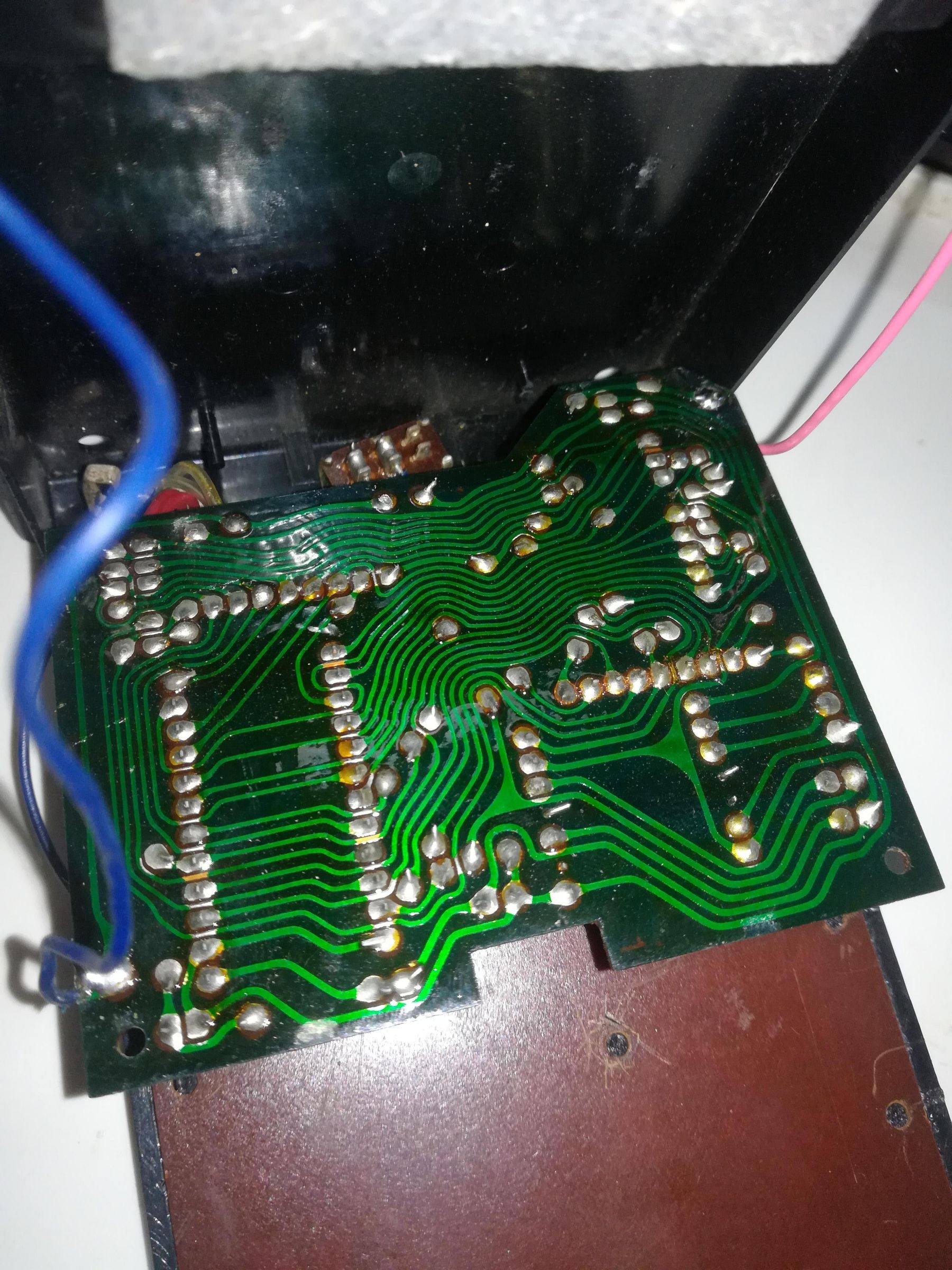 Turn a VFD 1970s Calculator Into a Digital Clock : 20 Steps (with ...