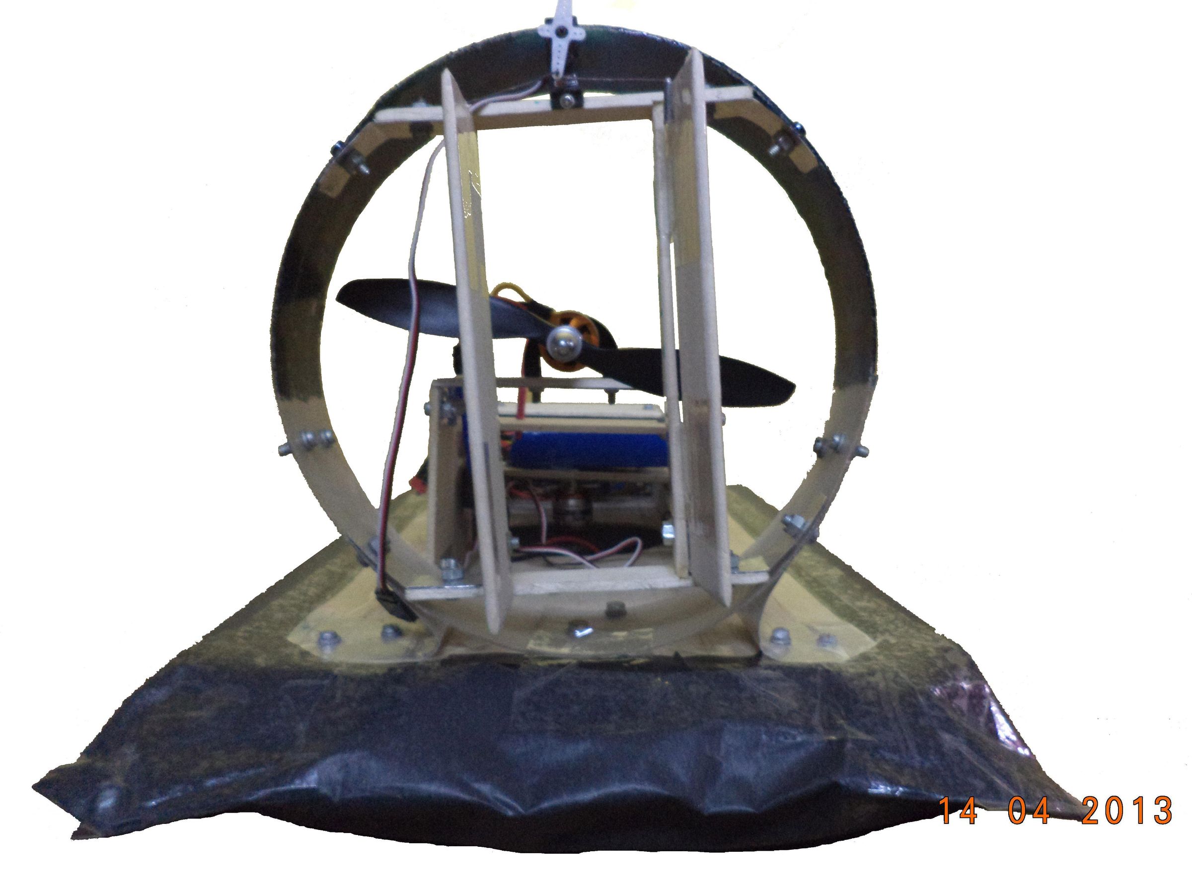 Powerful RC Hovercraft : 8 Steps - Instructables