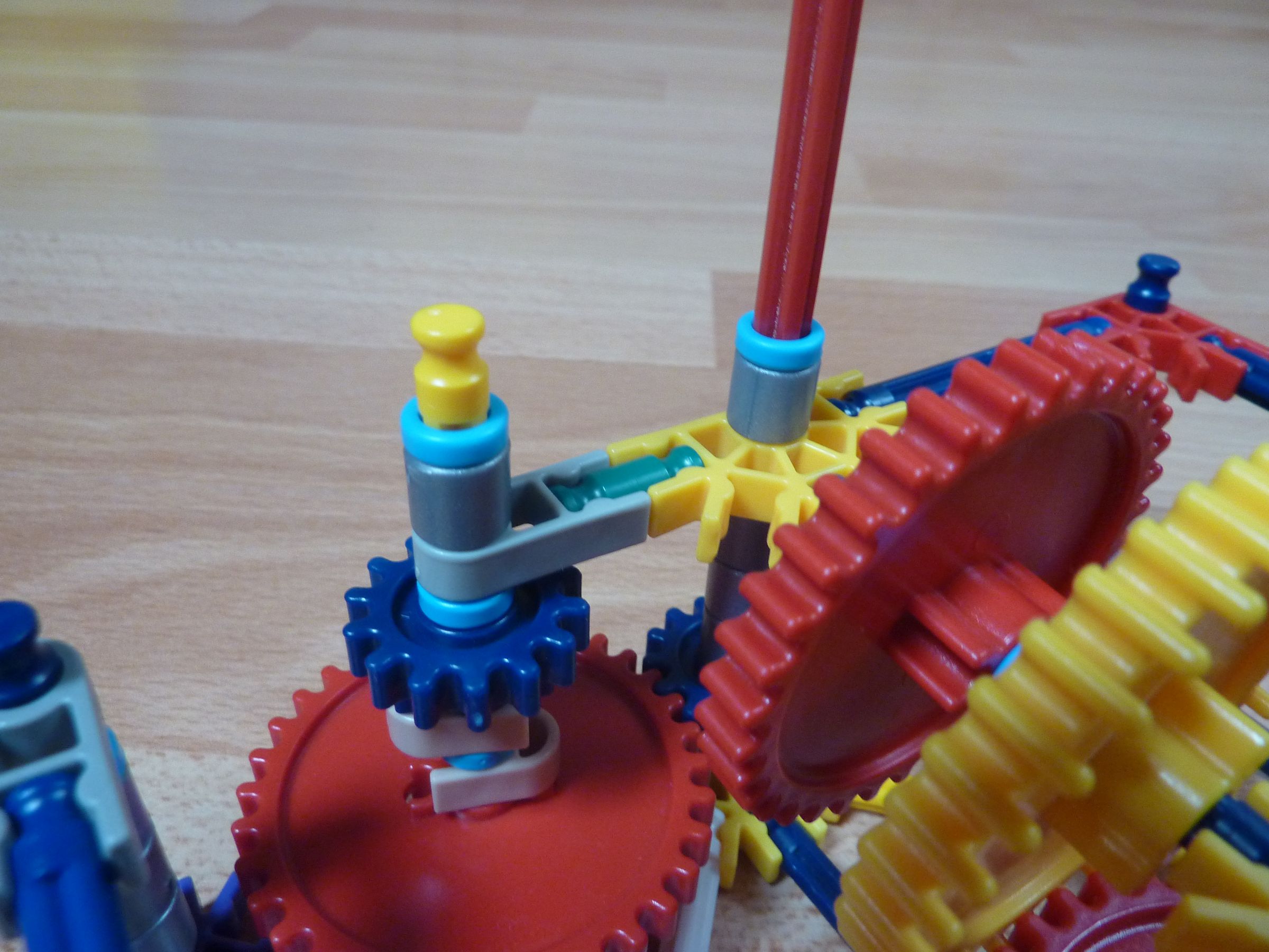 Push Lift, a Knex Ball Machine Lift : 17 Steps - Instructables
