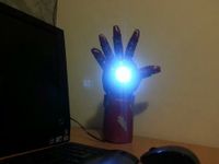 Iron Man Gauntlet Desk Lamp + Faceplate - Instructables