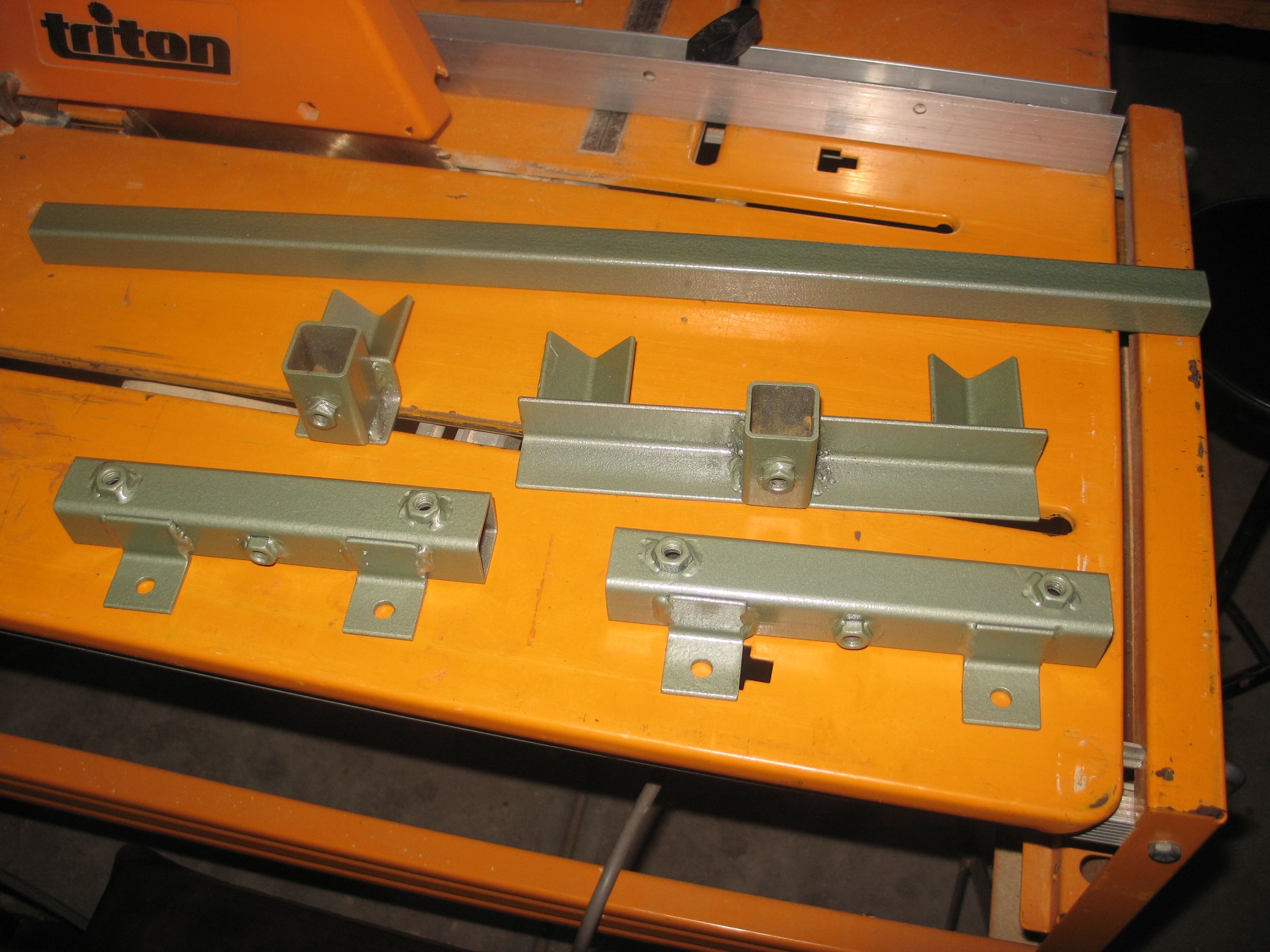 Sharpening Jig for Turning Chisels : 8 Steps (with Pictures ...