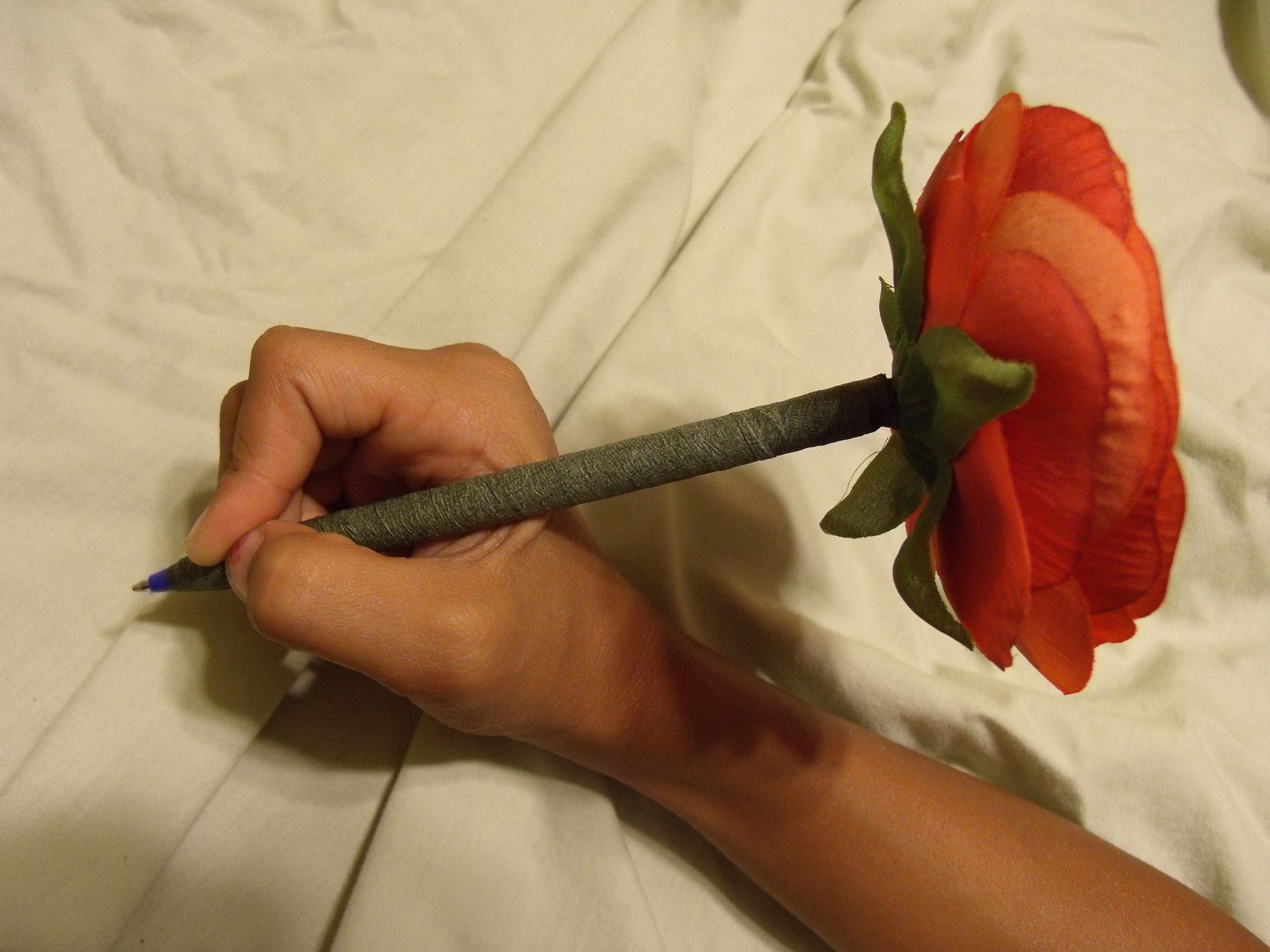 Fabulous Flower Pens : 5 Steps - Instructables