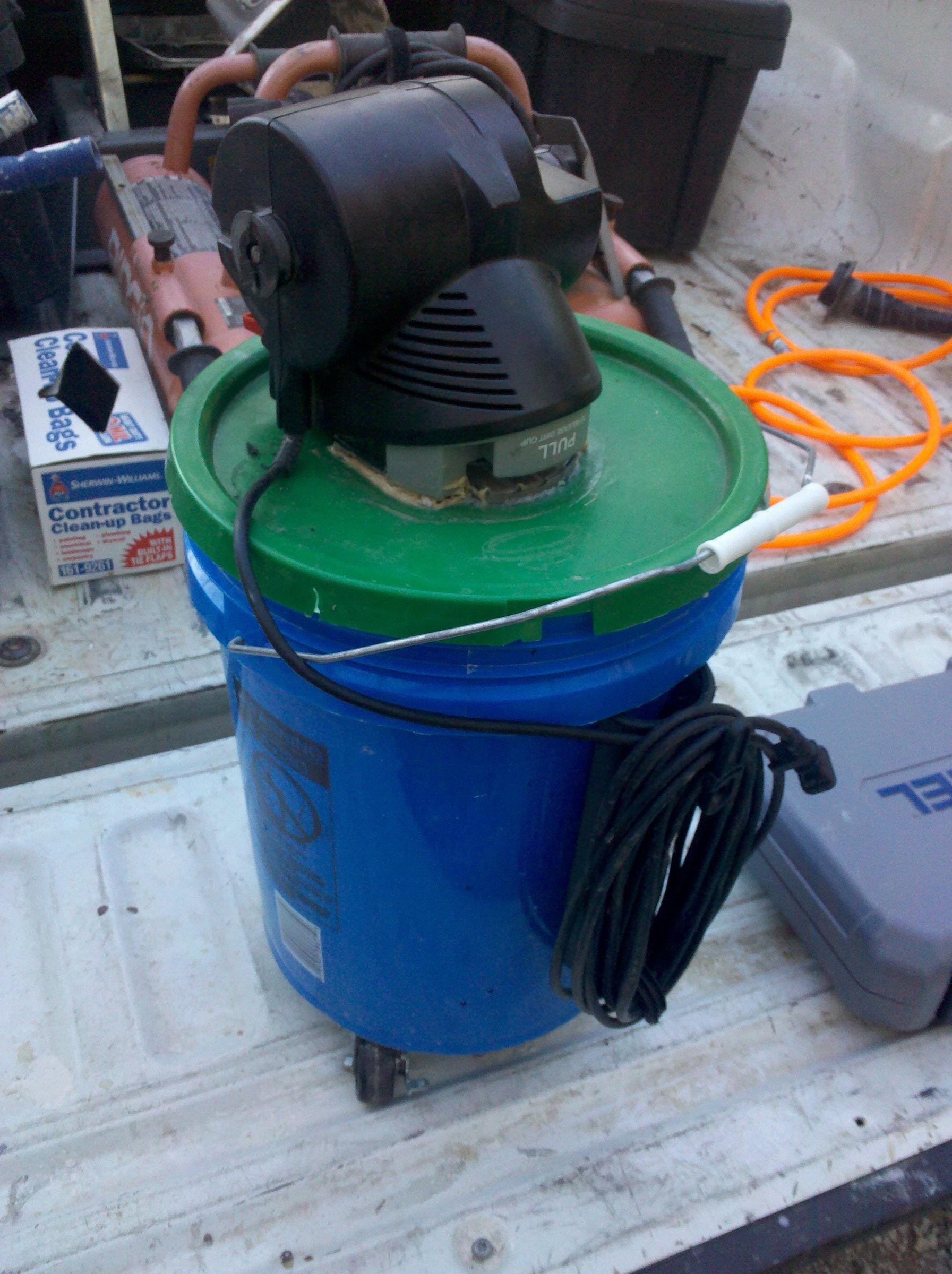 The Bucket Vac... : 6 Steps (with Pictures) - Instructables
