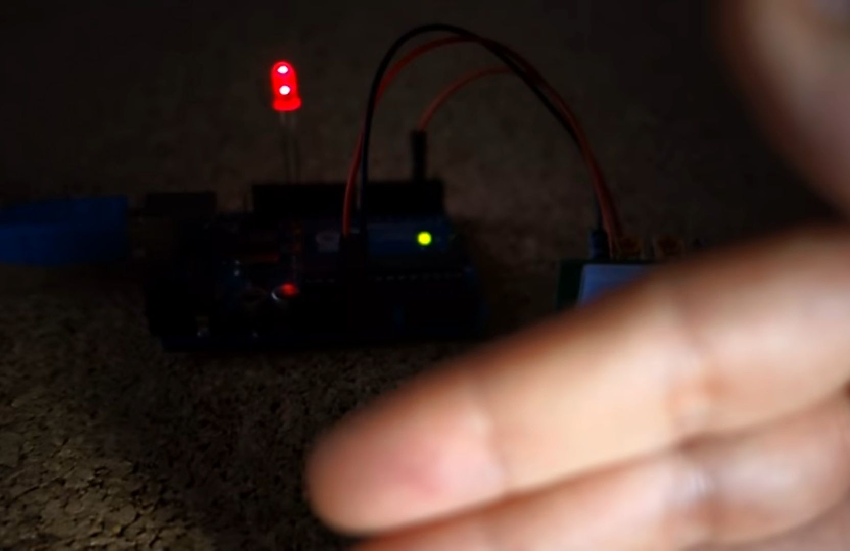 PIR Motion Detection Sensor With Arduino : 4 Steps - Instructables