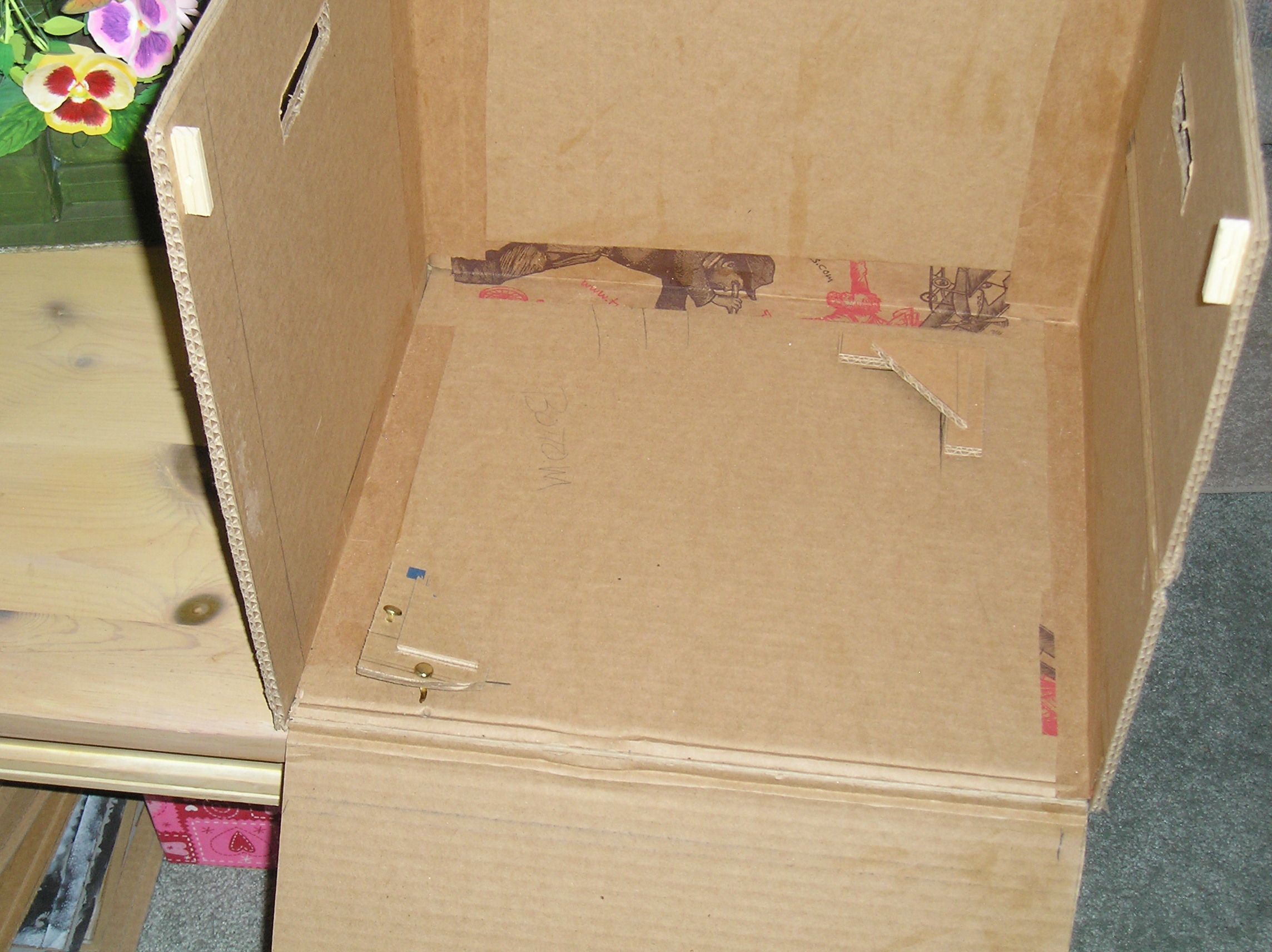 Cardboard, Cardboard, Cardboard! : 39 Steps - Instructables