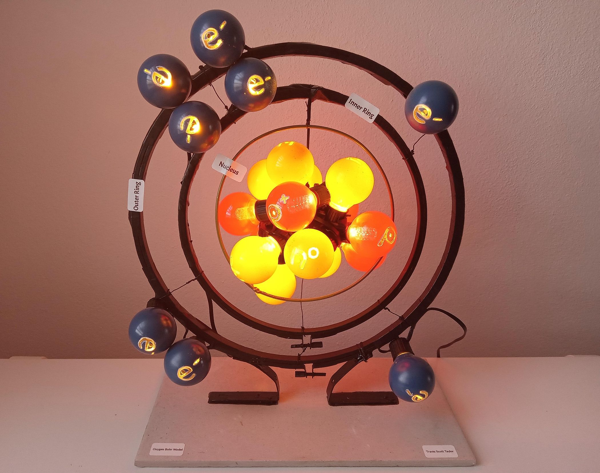 Lit Oxygen Bohr Model : 7 Steps (with Pictures) - Instructables