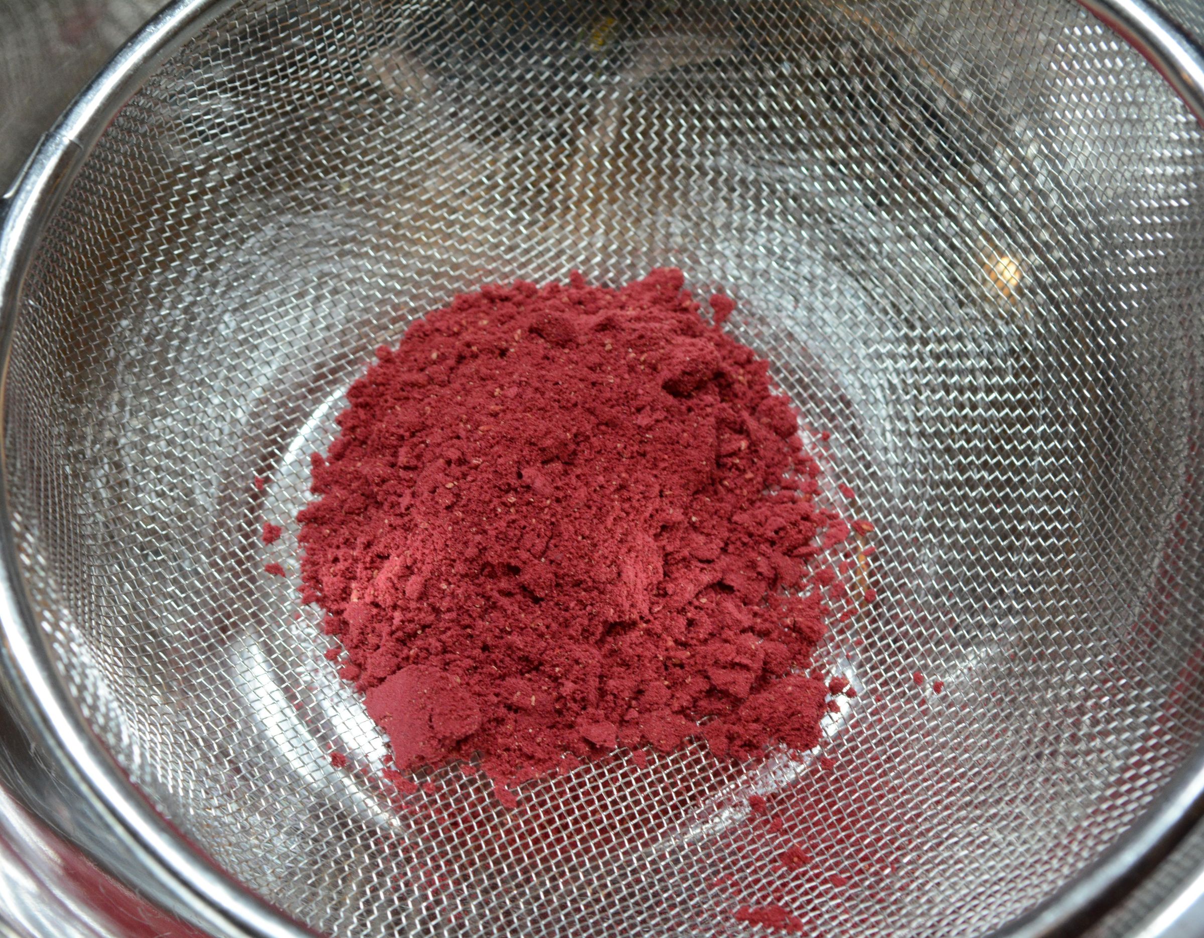 Truffles Coated in Freeze Dried Raspberry Powder : 8 Steps (with ...