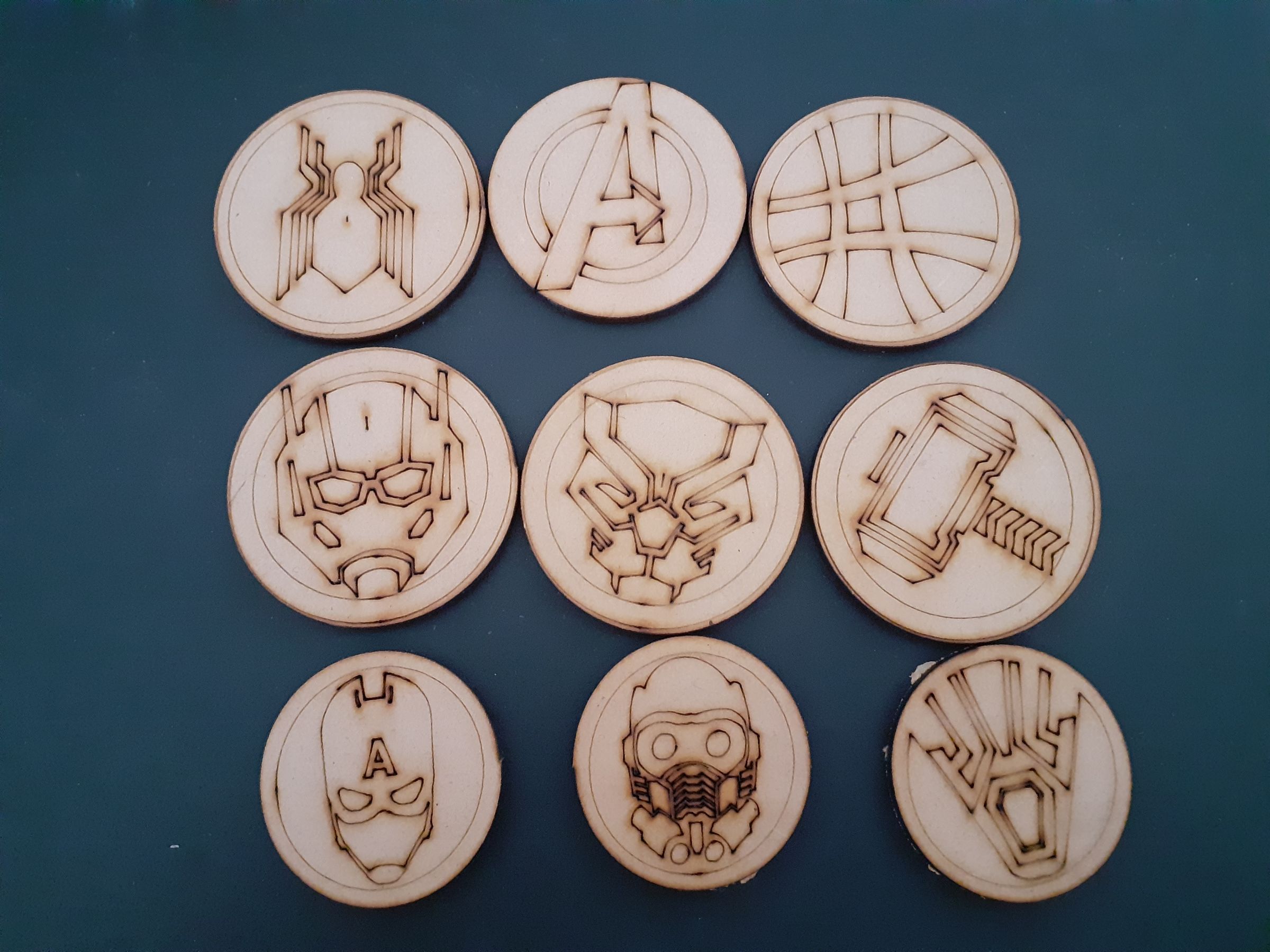 Avenger Multipurpose Desk Box : 4 Steps (with Pictures) - Instructables