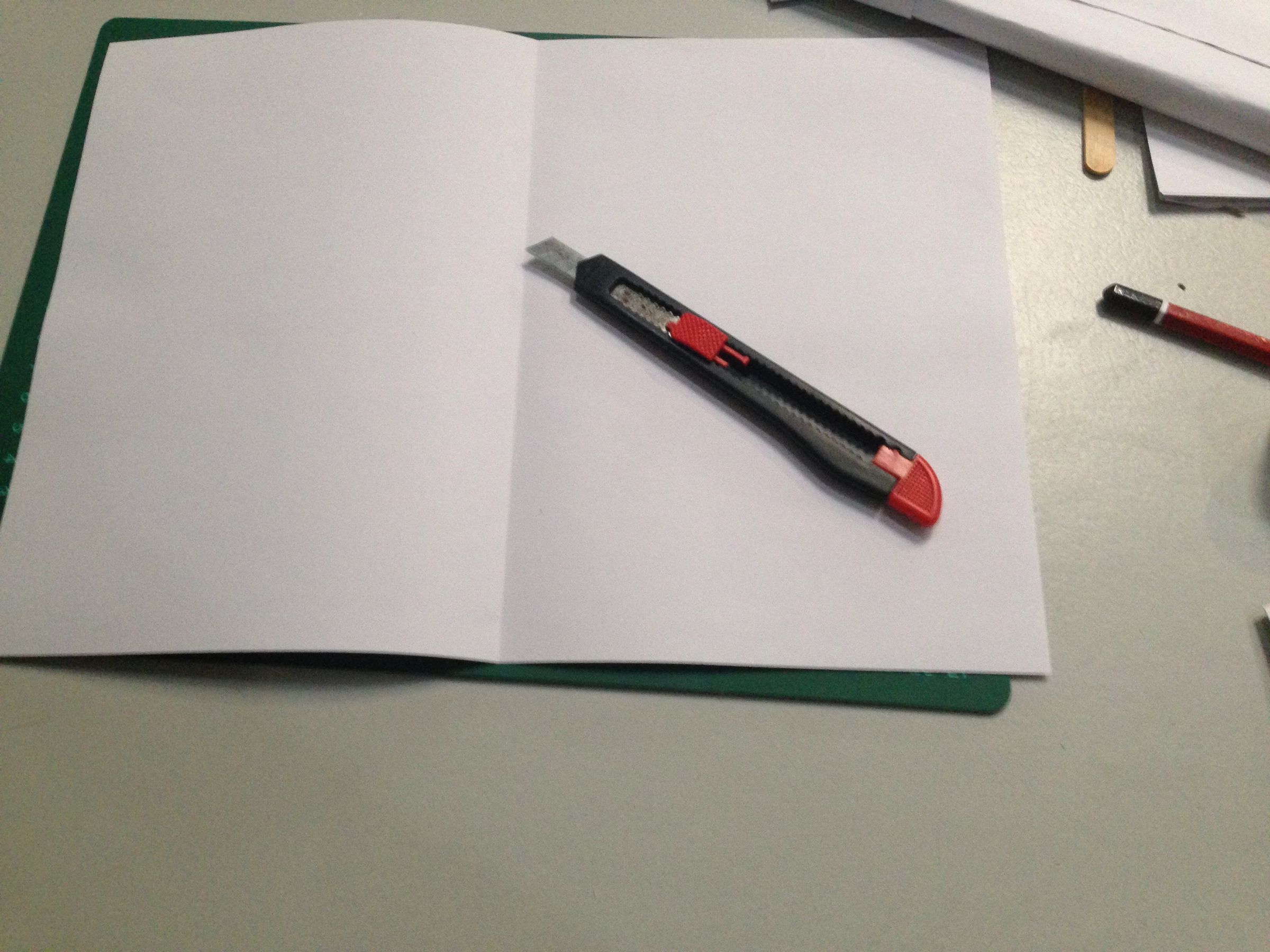 Paper Samurai Sword : 8 Steps - Instructables