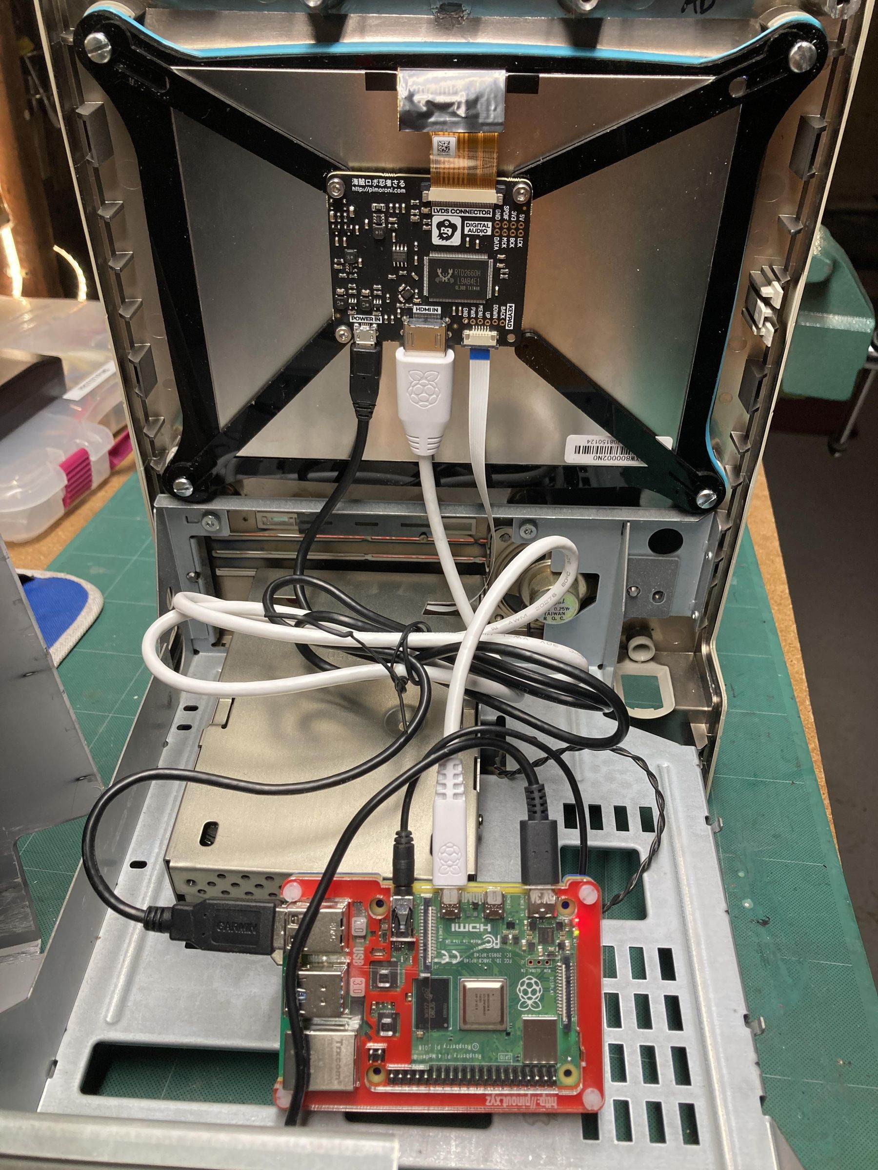 Convert a Vintage Apple Macintosh Computer Into a Raspberry Pi Desktop Computer : 8 Steps (with ...