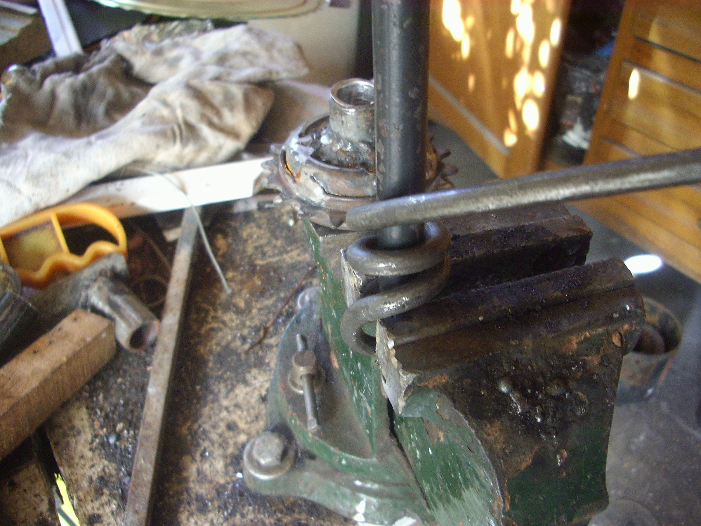Screw-gear Reductor (reductor a Tornillo) : 8 Steps (with Pictures ...