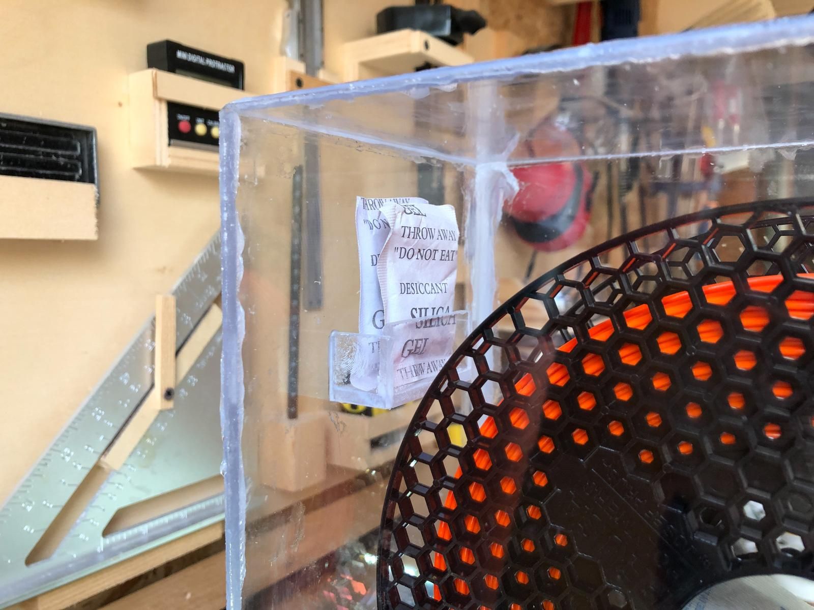 An Enclosure for a Prusa 3D Printer : 20 Steps (with Pictures ...