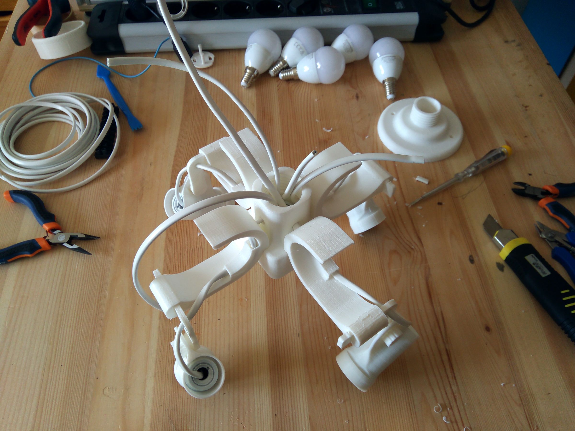 5 Lamp Ceiling Light : 11 Steps (with Pictures) - Instructables