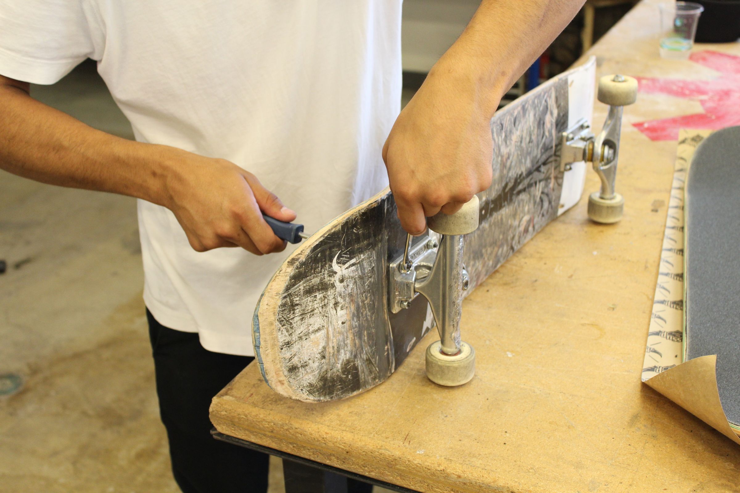How to Assemble a Skateboard : 3 Steps (with Pictures) - Instructables