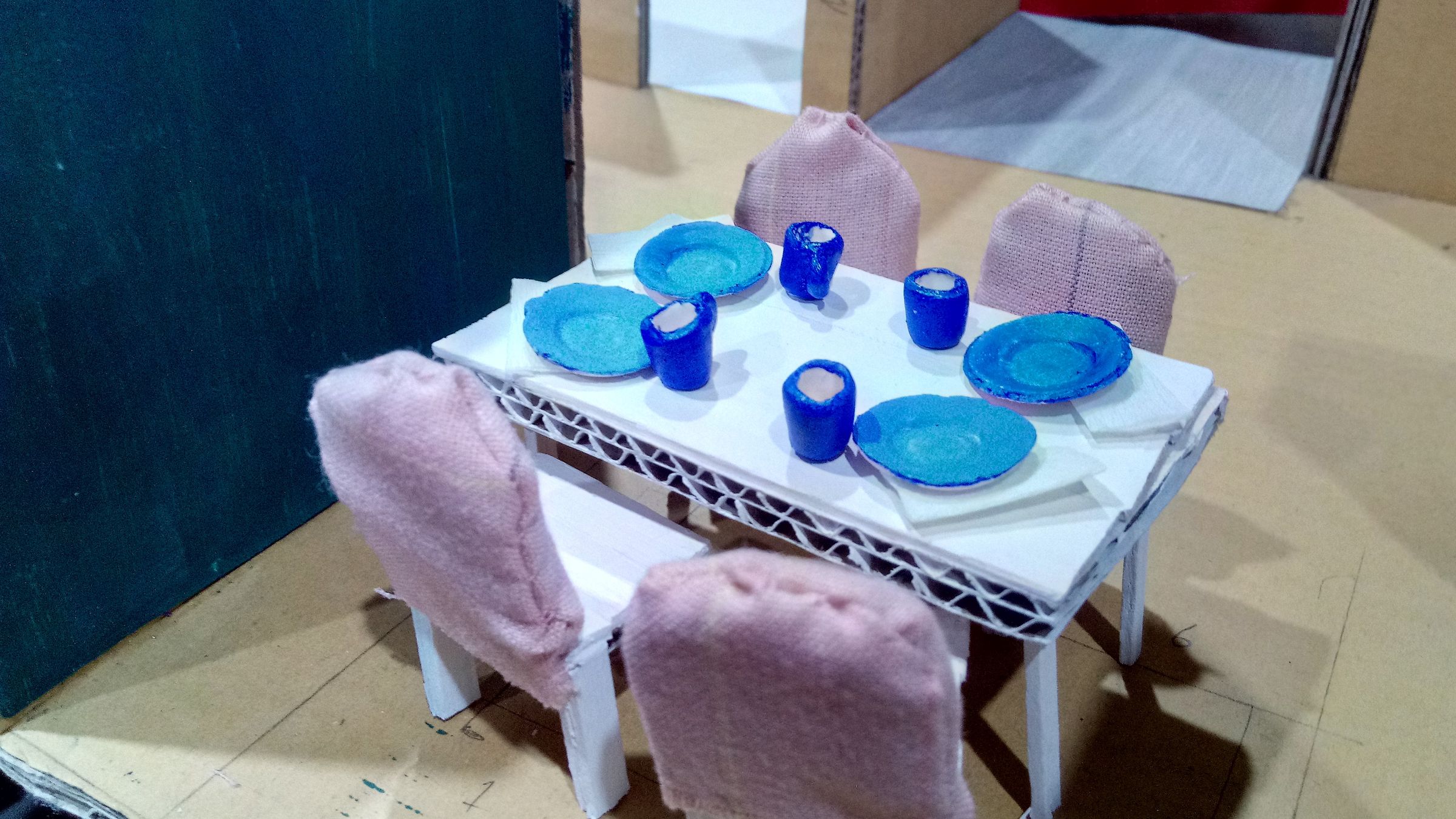 Miniature Plates and Cups : 4 Steps (with Pictures) - Instructables