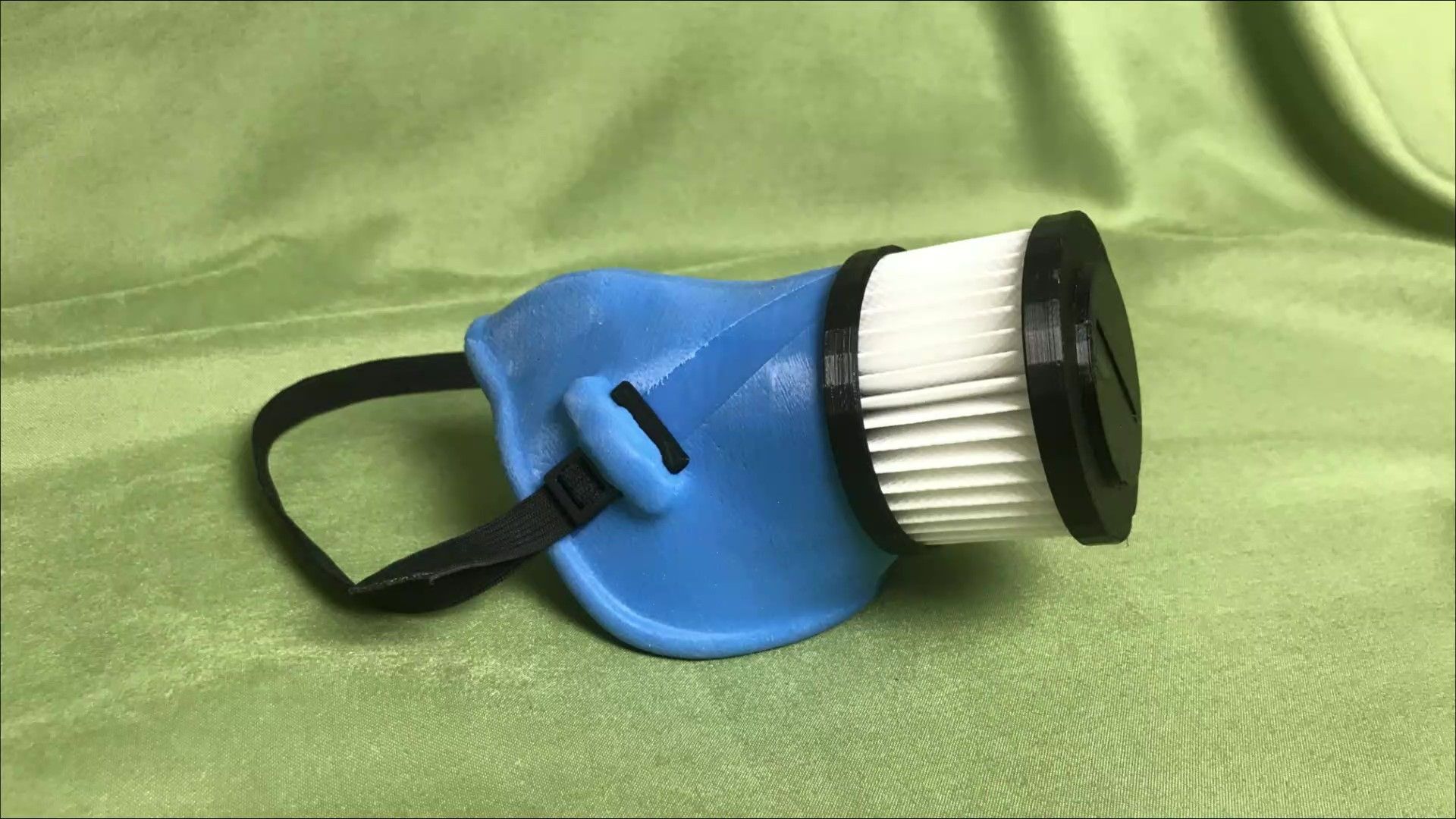 LHM Silicone Face Mask : 4 Steps - Instructables