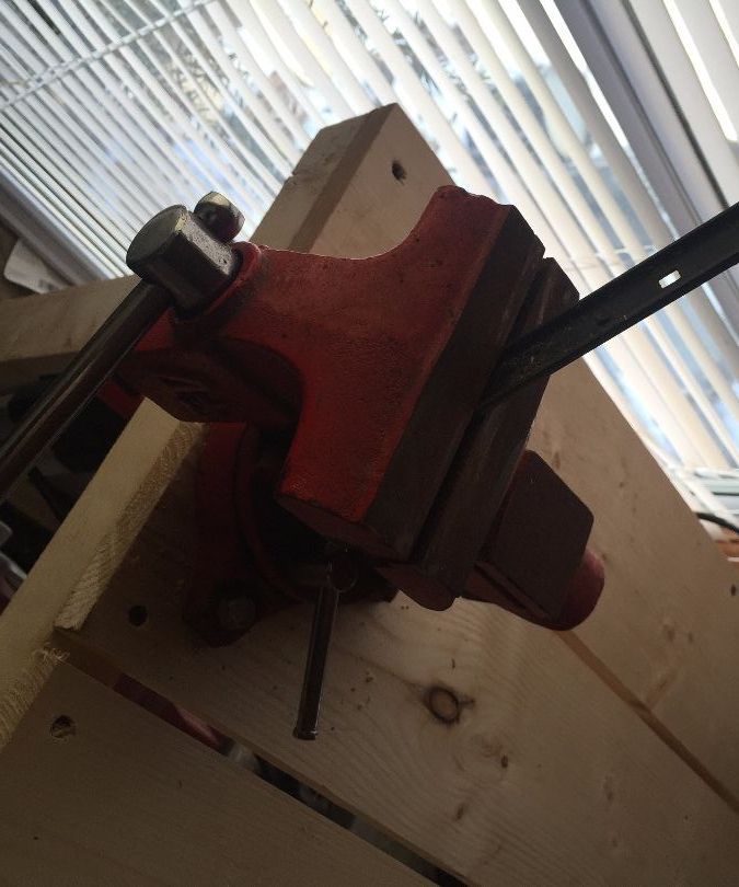 Mount a Vise! : 5 Steps - Instructables