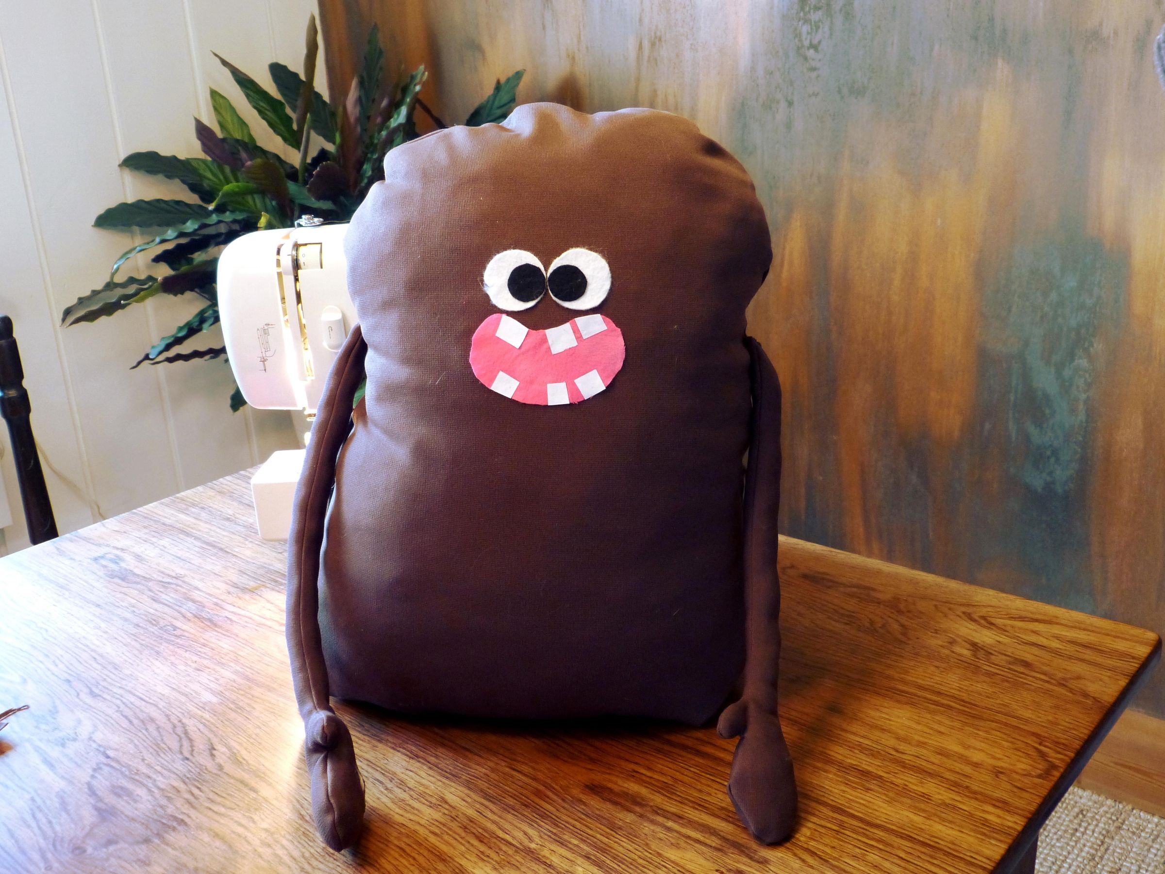 The Couch Potato Caddy : 12 Steps (with Pictures) - Instructables