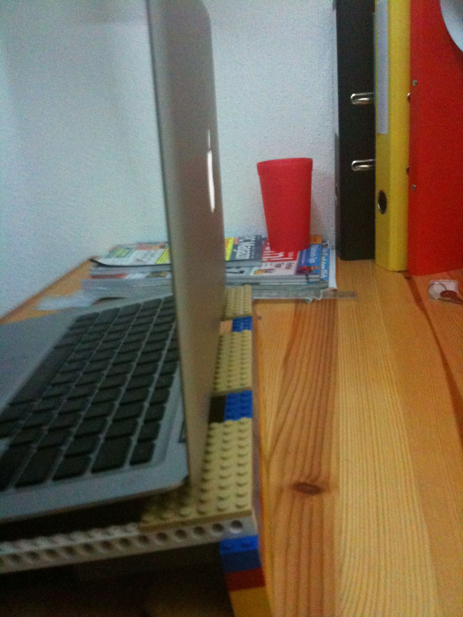 Quick Lego Laptop Stand : 3 Steps - Instructables