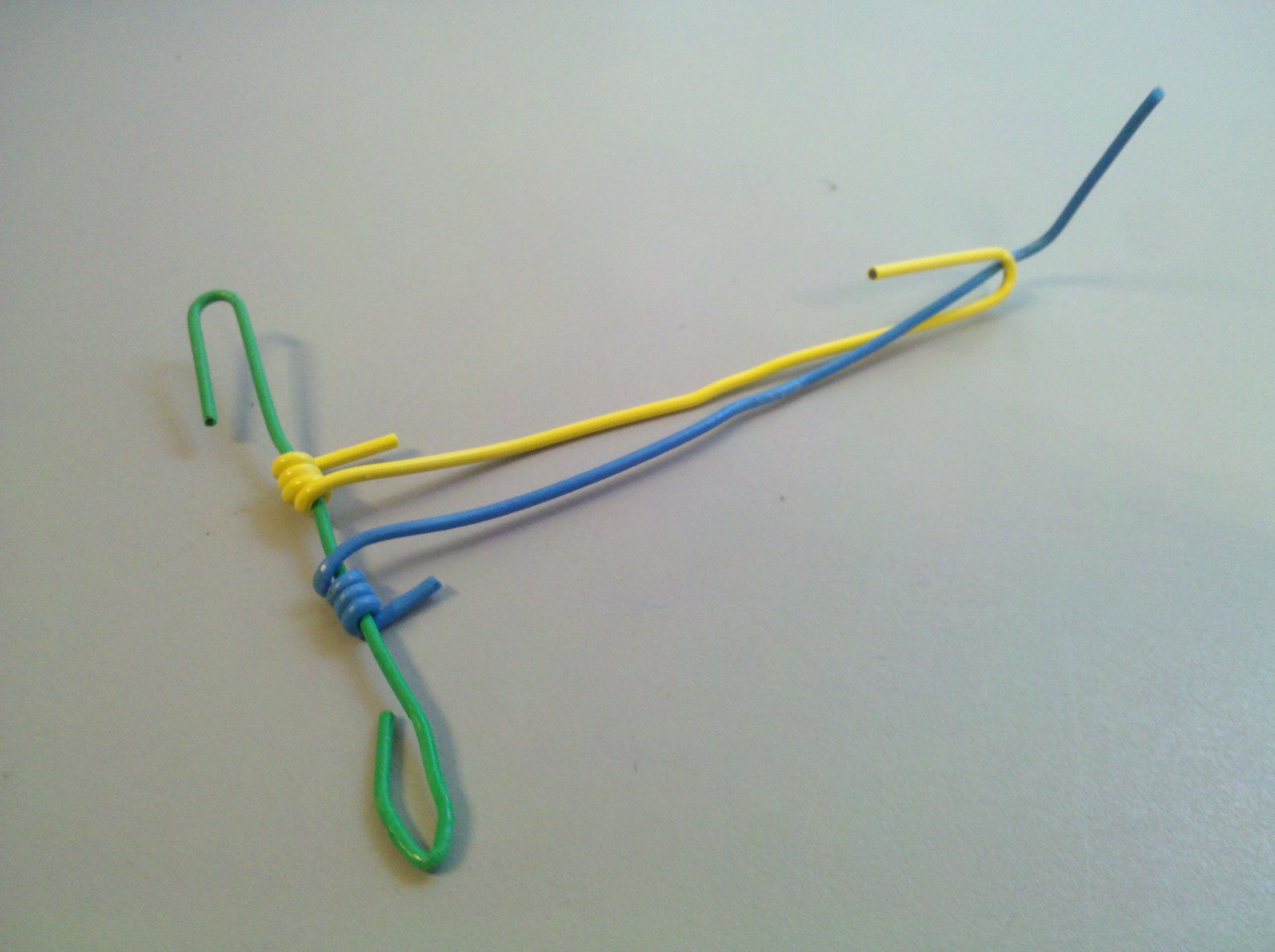 Reception Desk Paperclip Crossbow : 10 Steps (with Pictures ...