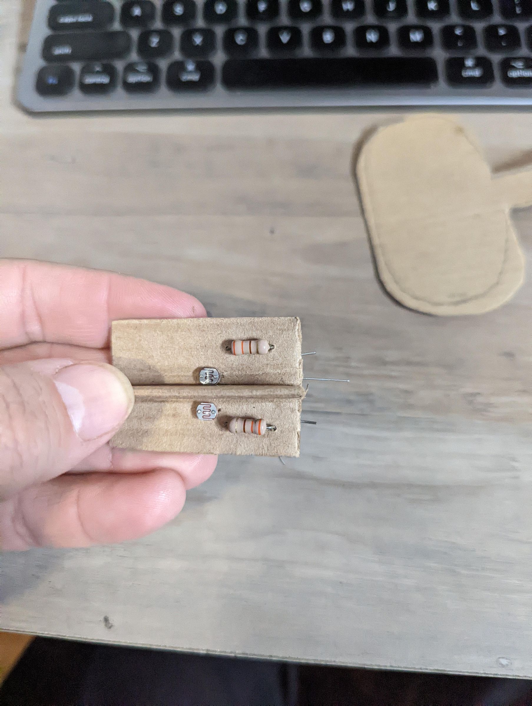 Sunspot (head Mounted Sunblocker) : 6 Steps (with Pictures) - Instructables