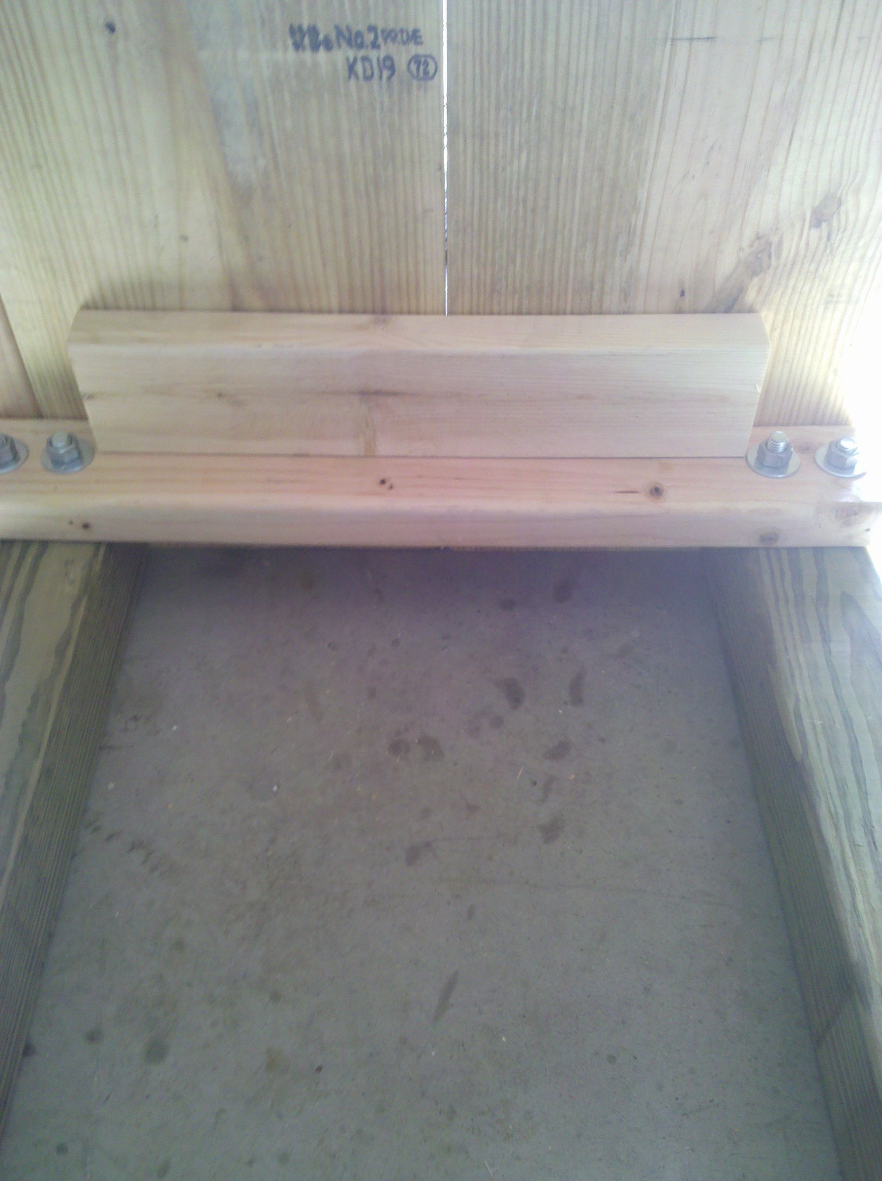 Easy Assemble/disassemble Wooden Work Bench - Instructables