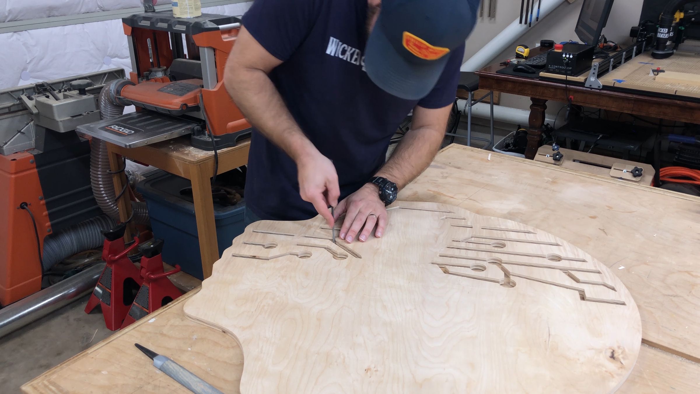 Giant Backlit LED Skull Sign : 10 Steps (with Pictures) - Instructables