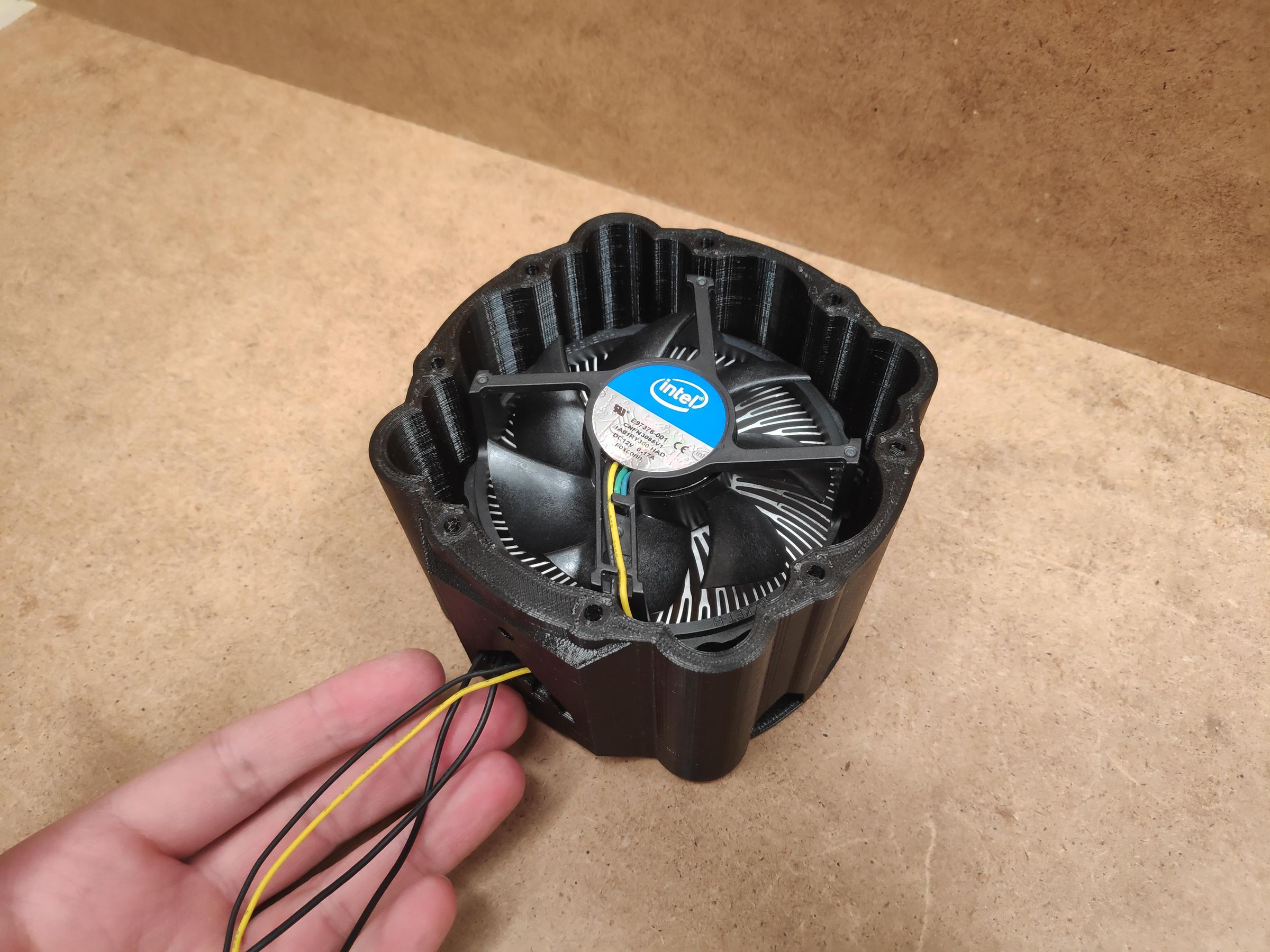 3D Printed Natural-Color Cost-Effective Worklight (Extreme Attention to ...